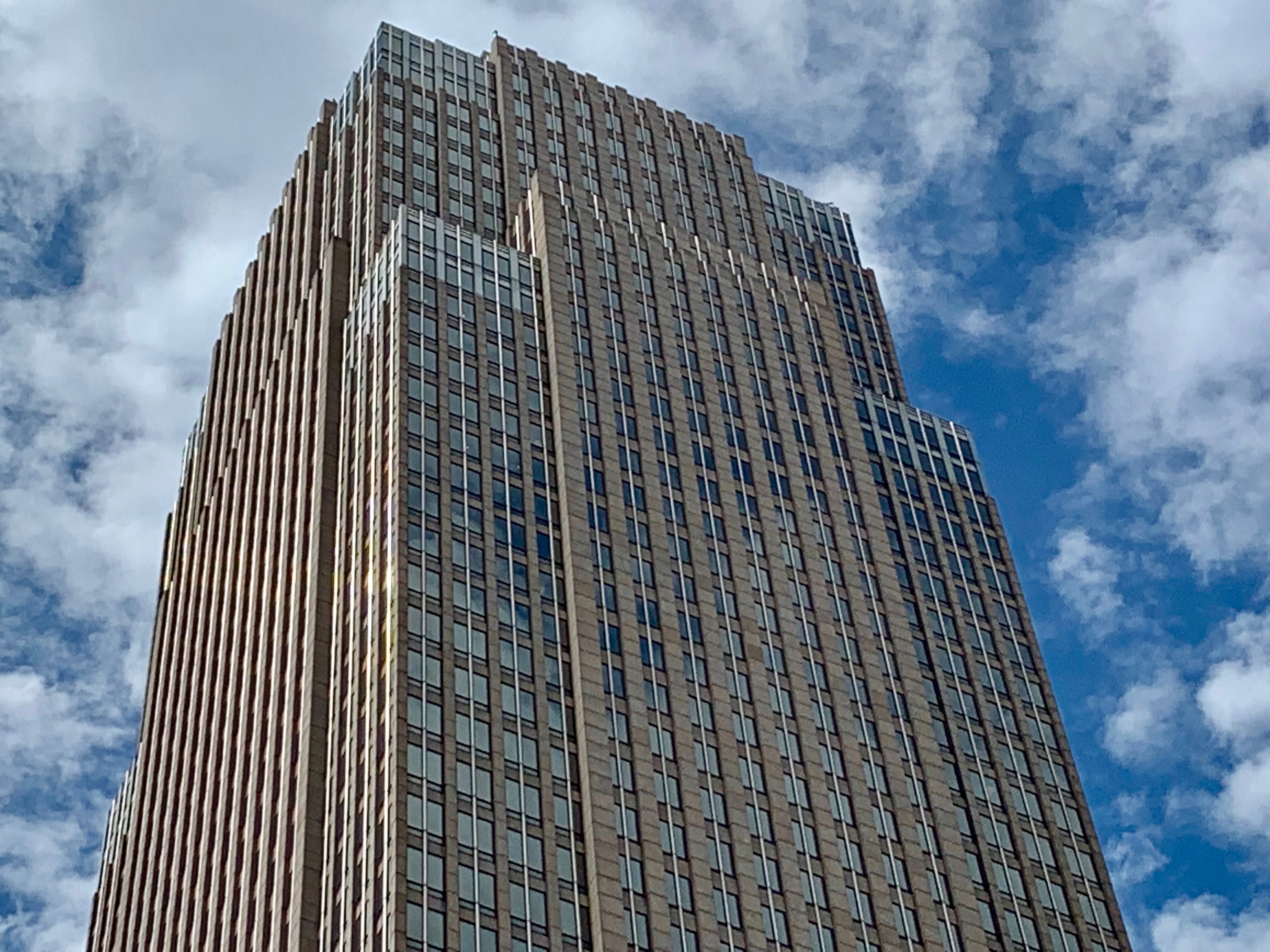 Appreciating Cesar Pelli's buildings in Cleveland - cleveland.com