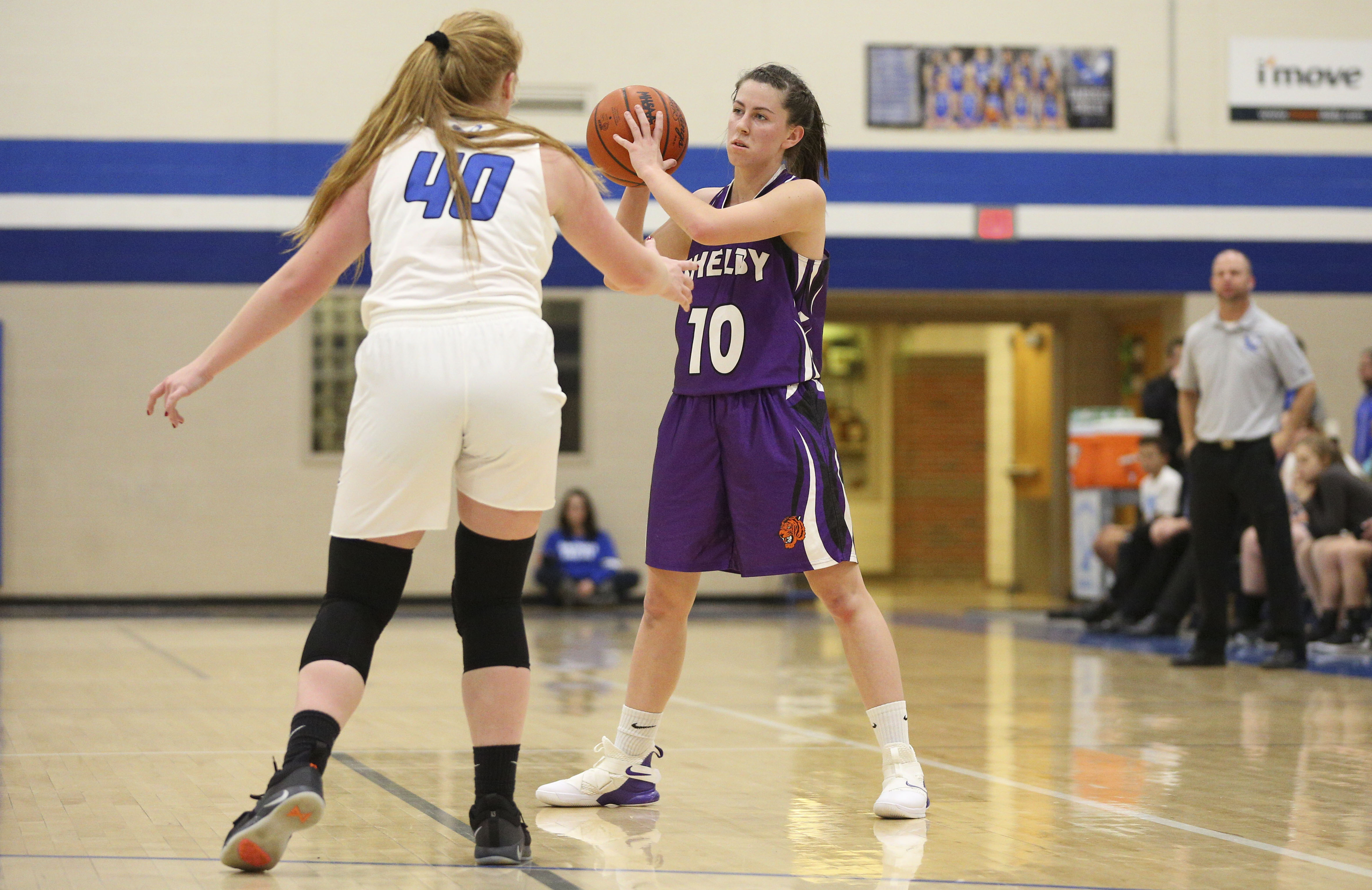 Oakridge girls basketball beats Shelby 40-23 - mlive.com