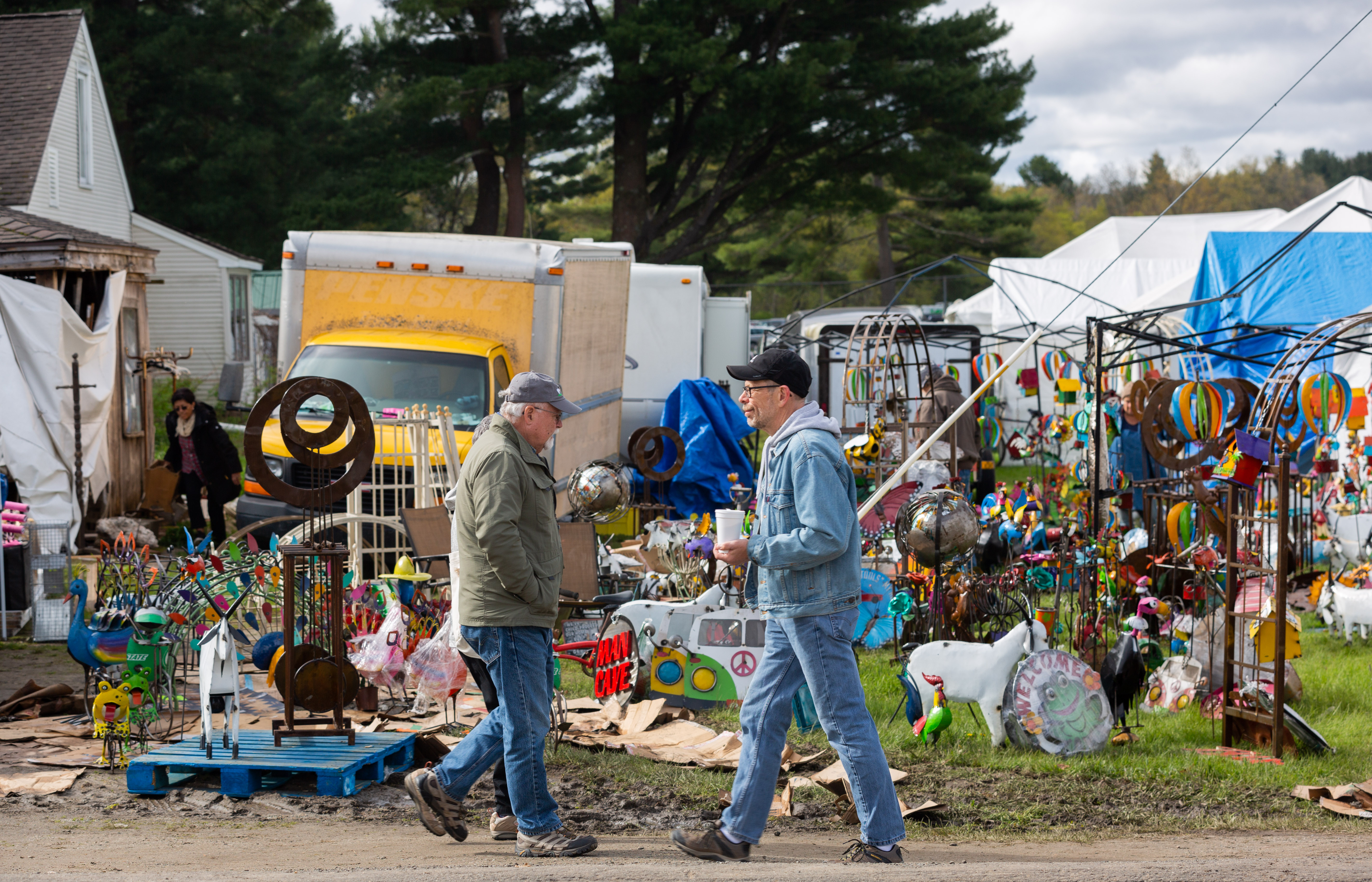Brimfield Antique Flea Markets opens its May show - masslive.com
