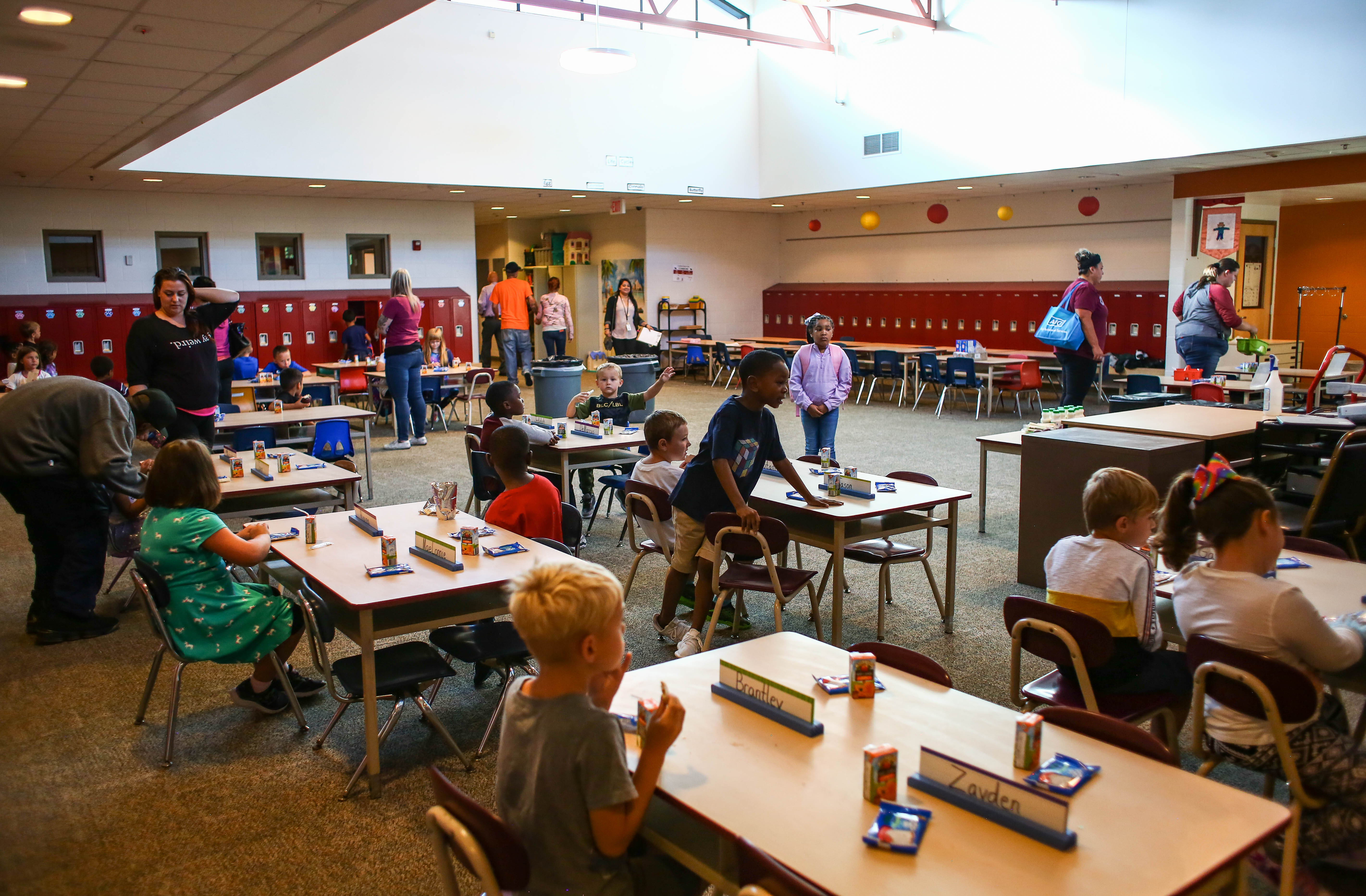 Orchard View students go back to school - mlive.com