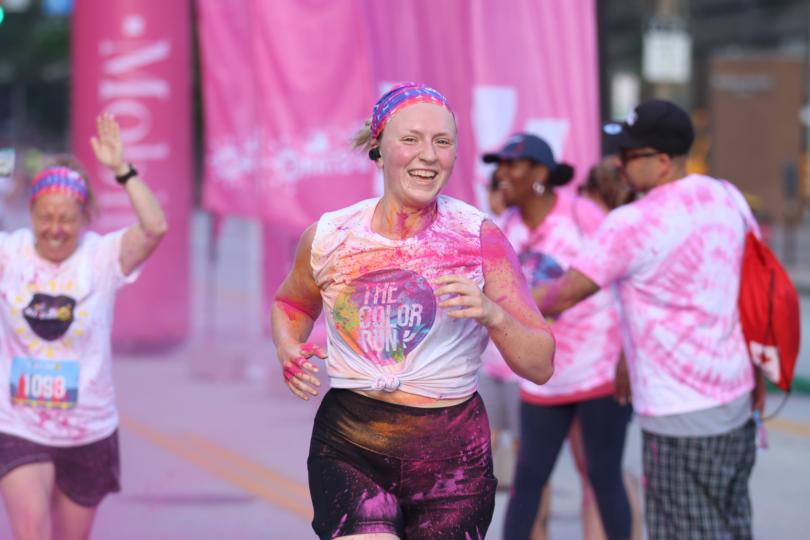 Color Run All-Star 5K runners take on colorful new look during the race ...