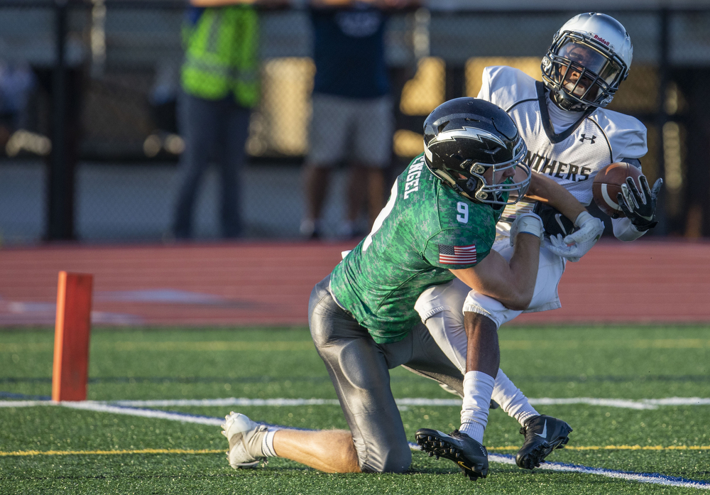 Manheim Township defeats Central Dauphin East 43-6 in 2019 season ...