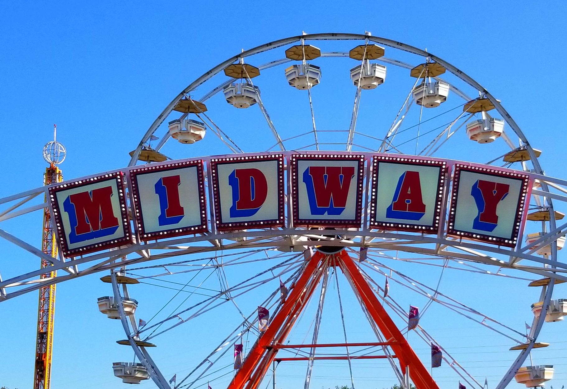 Seen@ Big E features rides and games on its Midway - masslive.com