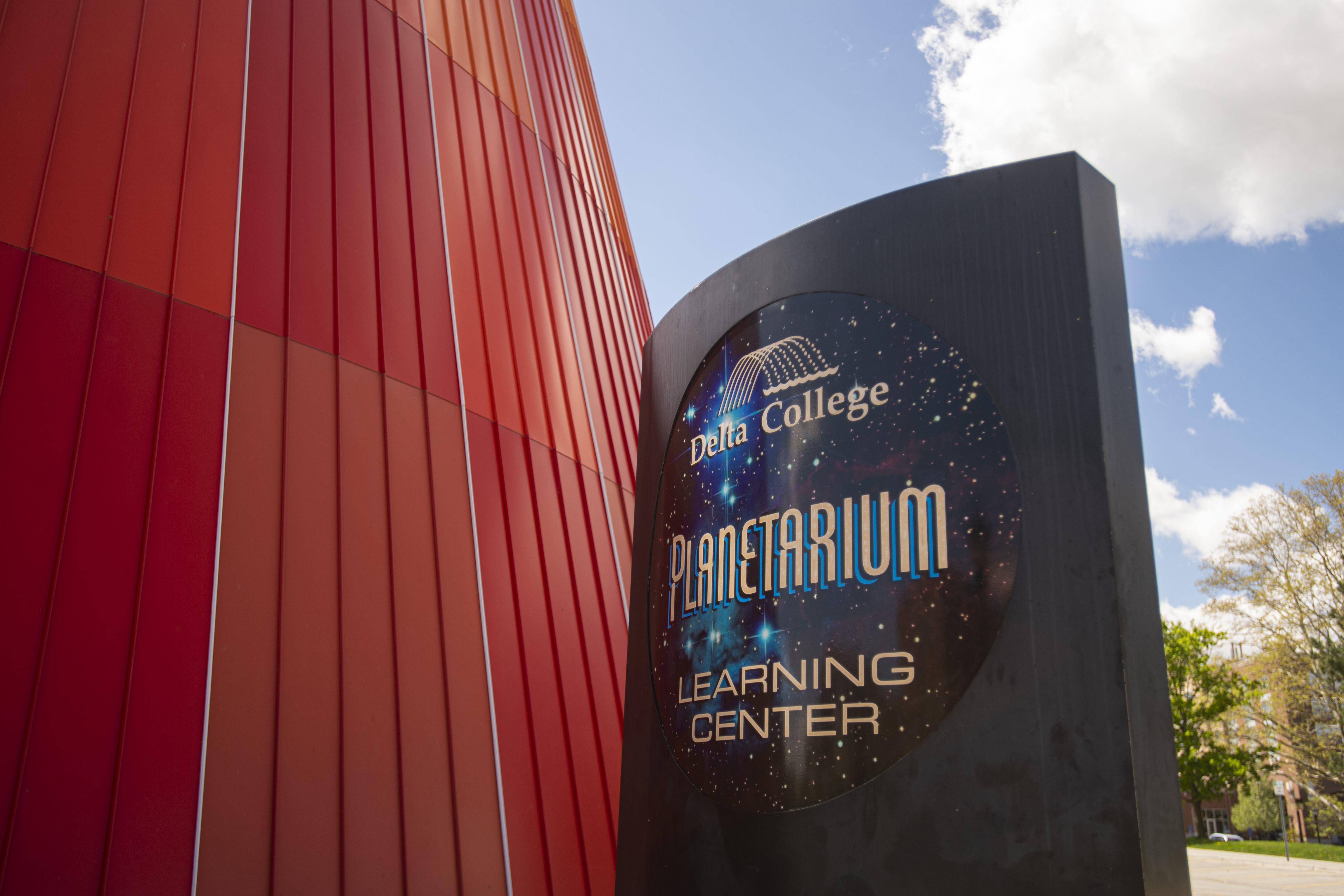 Delta College Planetarium holds exhibit to celebrate Apollo 50 - mlive.com