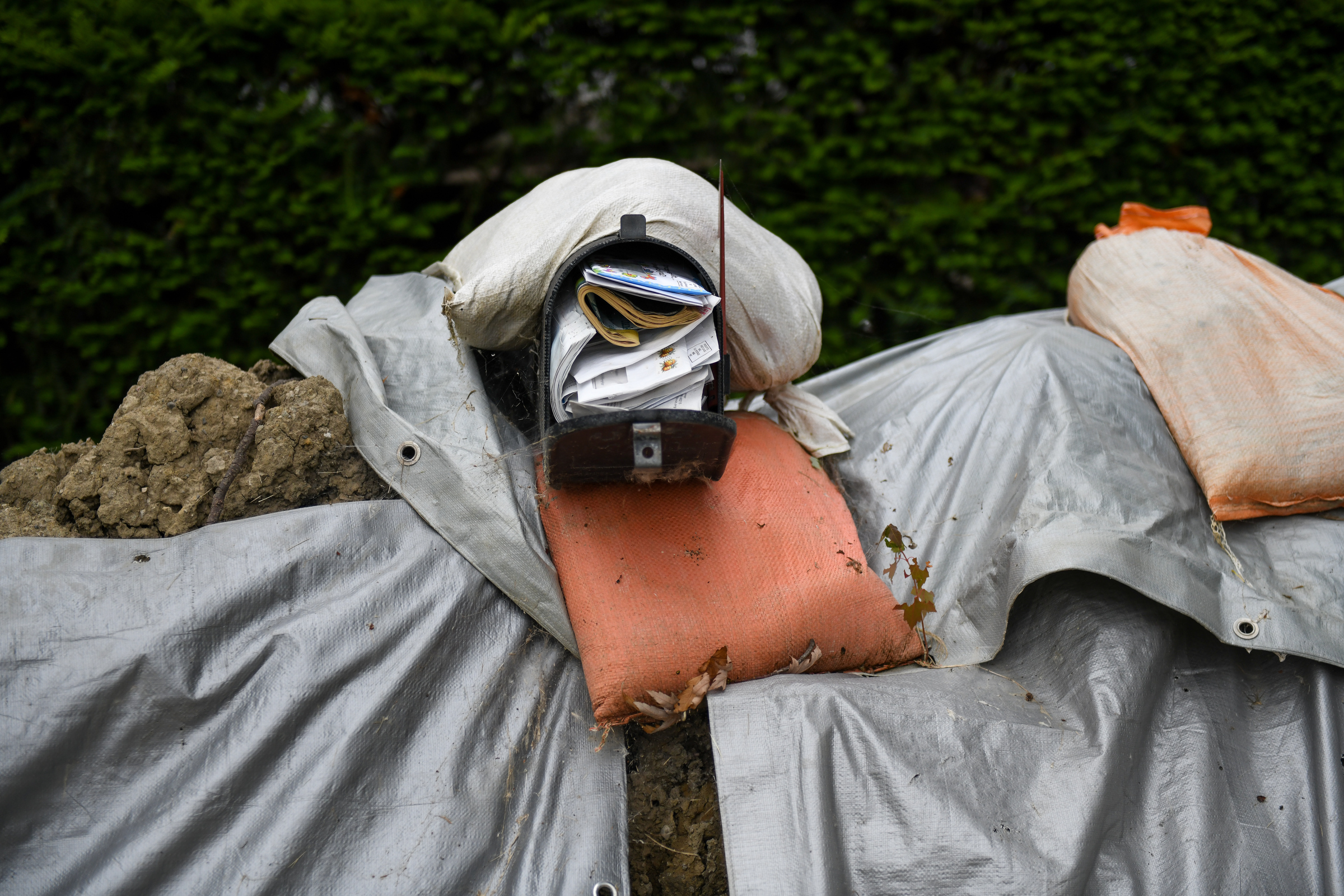 Detroit's canal residents struggling with high water levels 3 months ...