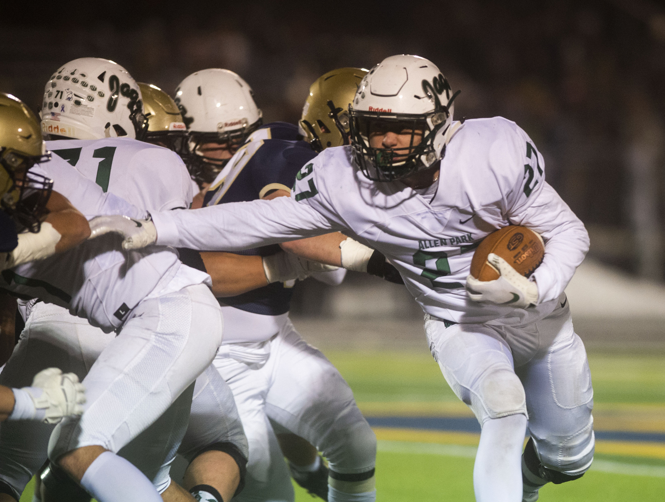 Chelsea vs. Allen Park football - mlive.com