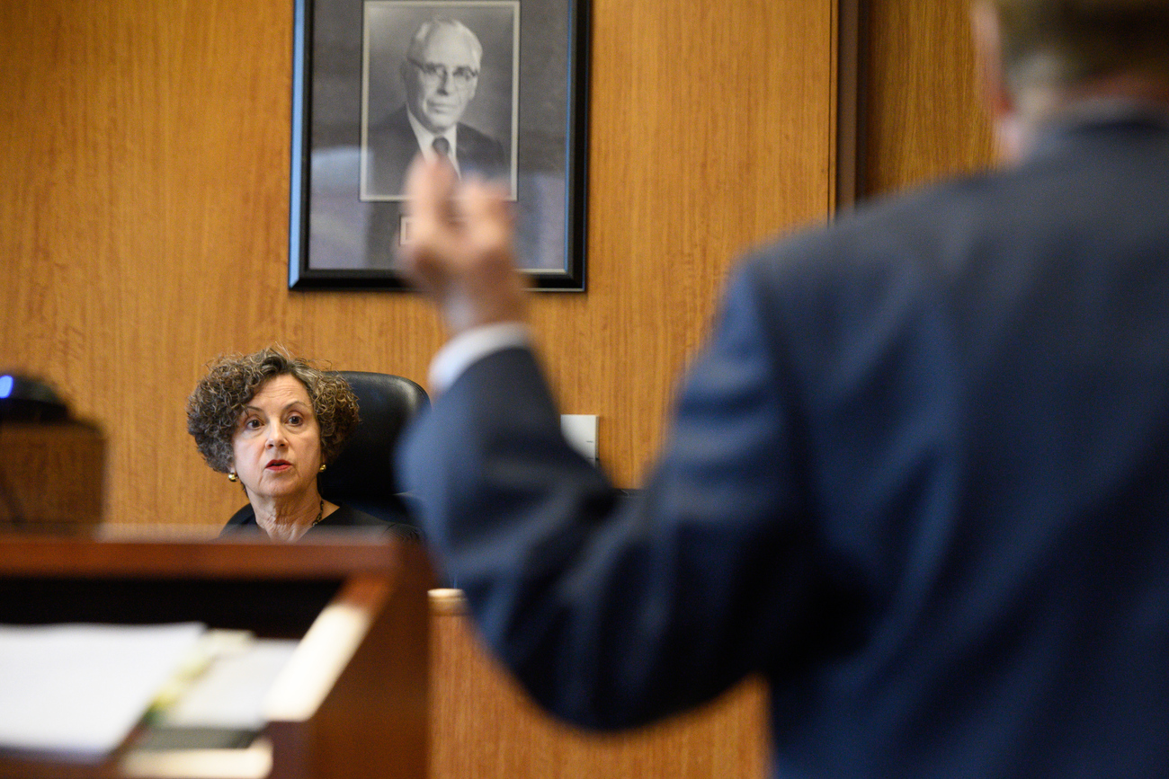 Murder trial for Gregory Agnew - mlive.com