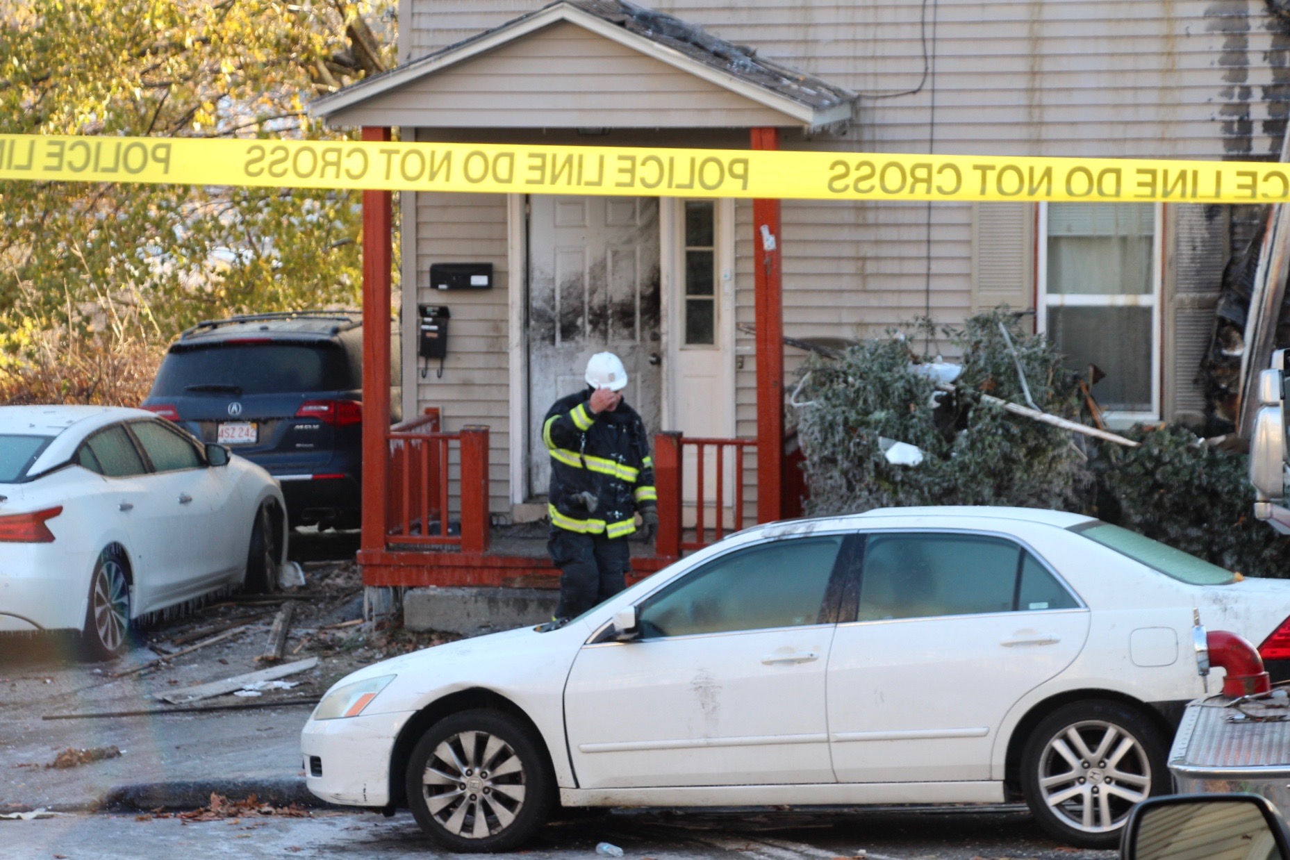 Stockholm Street fire in Worcester claims life of WFD Lt. Jason Menard ...