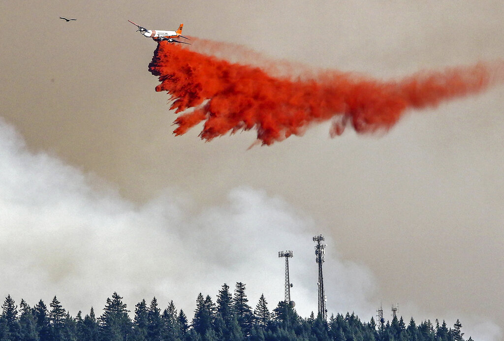 Milepost 97 fire burns in southern Oregon - oregonlive.com