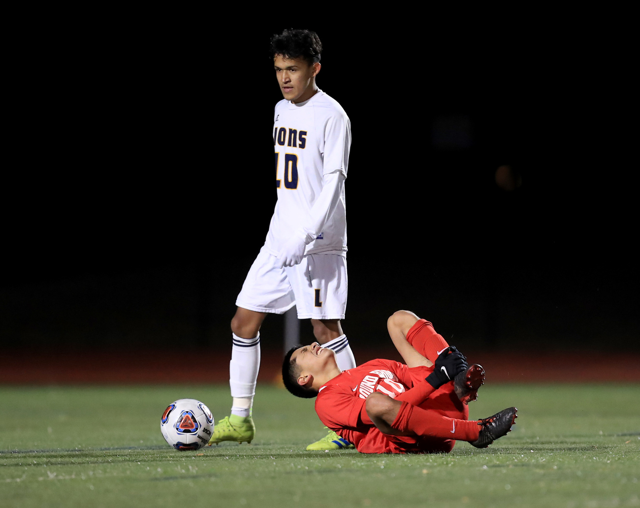 Bound Brook boys soccer defeats Lindenwold 4-1, Group 1 semifinal, Nov ...
