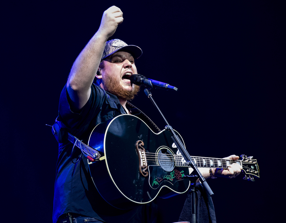 Luke Combs performs at the Giant Center - pennlive.com