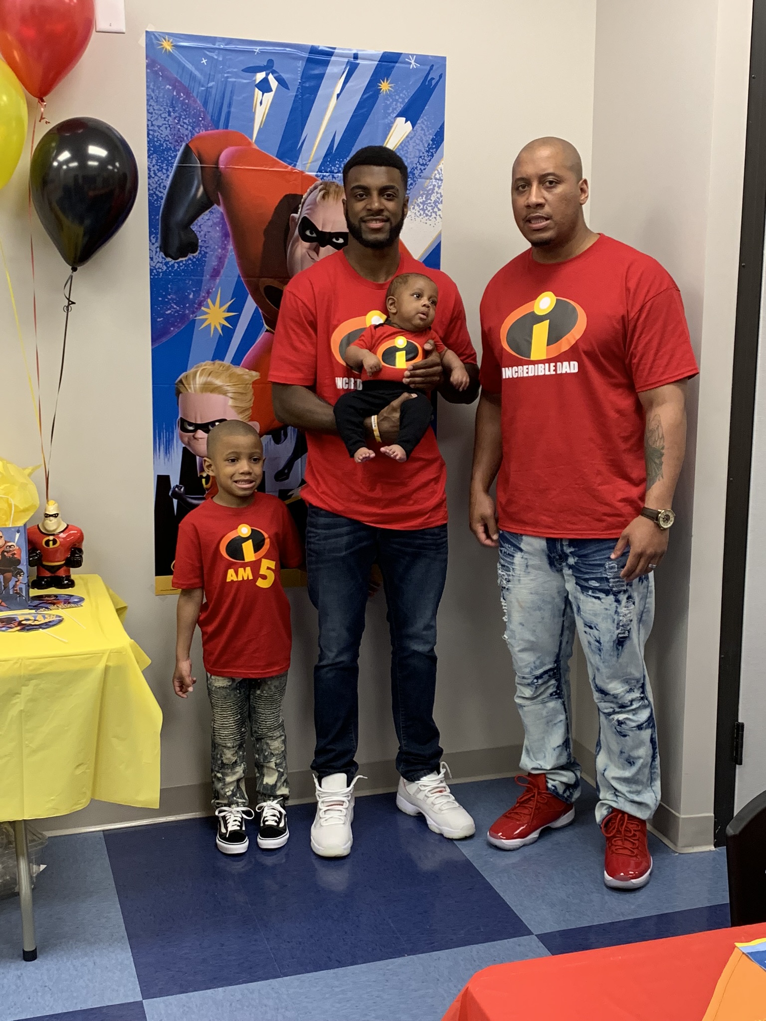 Syracuse football player Eric Coley and his family - syracuse.com