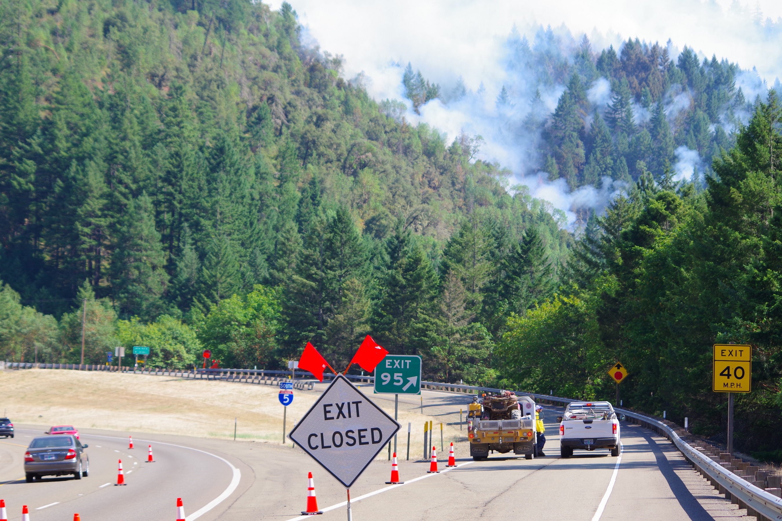 Milepost 97 fire burns in southern Oregon - oregonlive.com