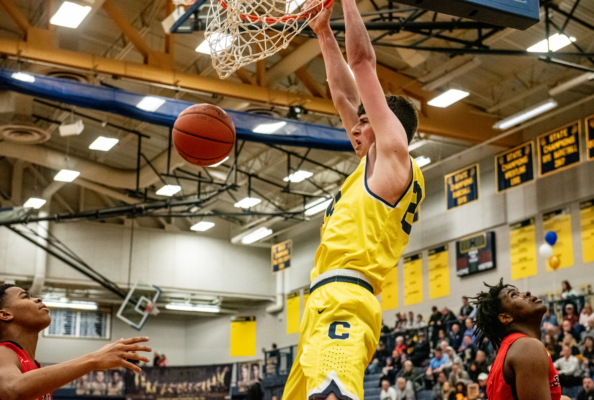 Clarkston's Matt Nicholson dominates court against Oak Park - mlive.com