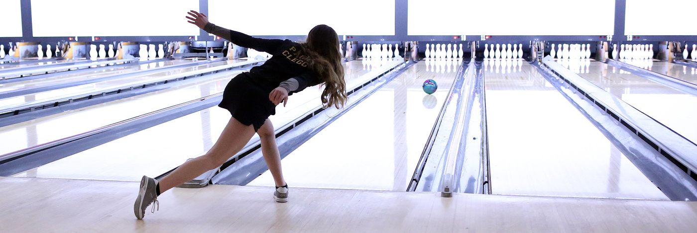 Girls Bowling: The NJSIAA South Jersey sectional tournament in Maple ...