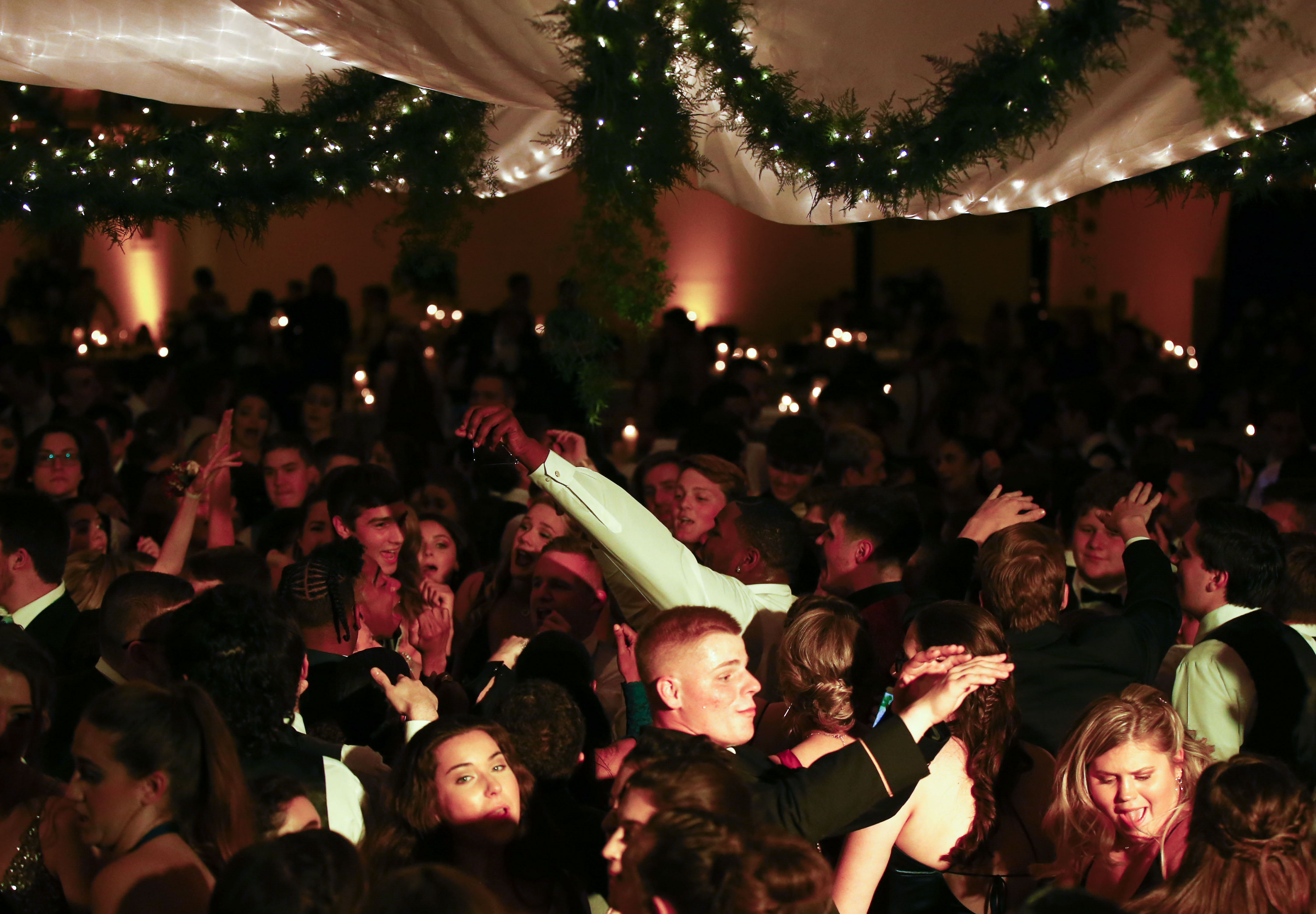 2019 Nazareth Area High School Prom (Gallery 1) - lehighvalleylive.com