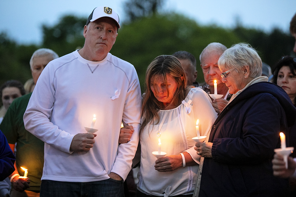 Hundreds mourn Alexis “Lexi” Faye at vigil in Newton - nj.com