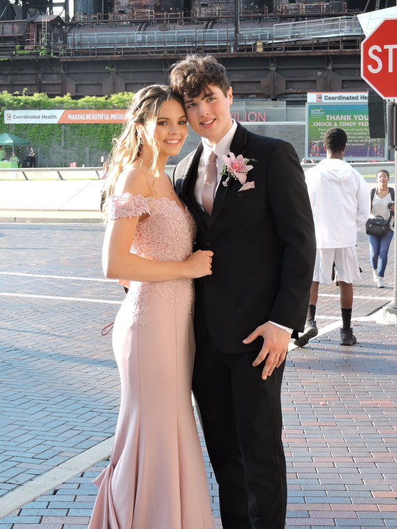 Freedom High School prom 2019 PHOTOS (Part 2) - lehighvalleylive.com