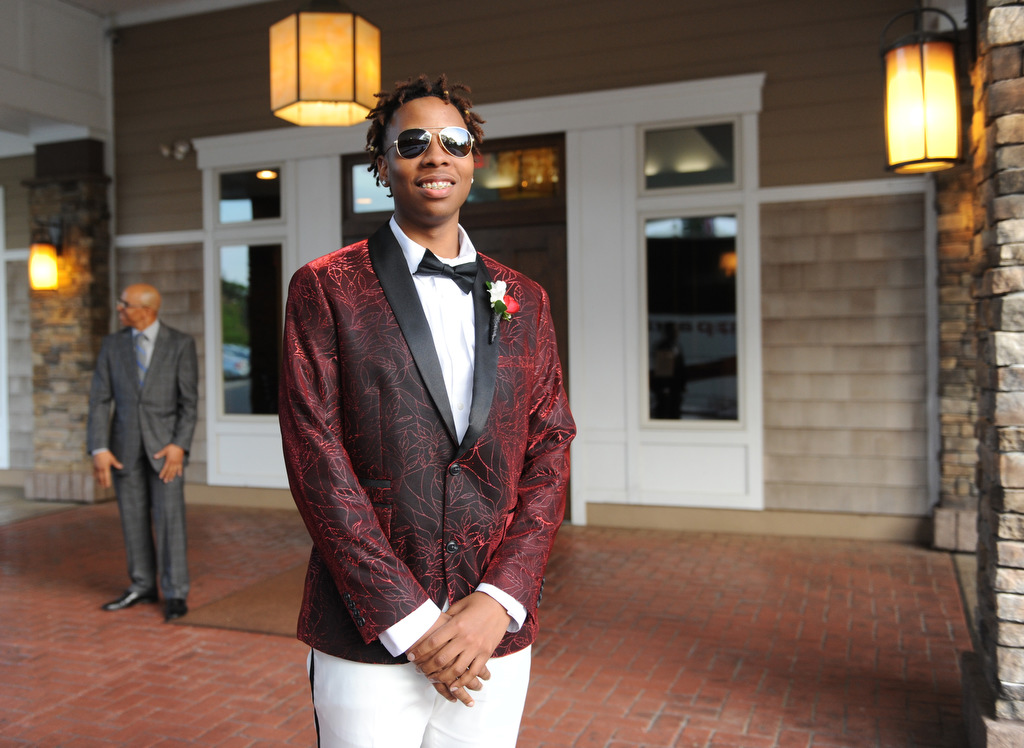 Salem High School prom 2019 - nj.com