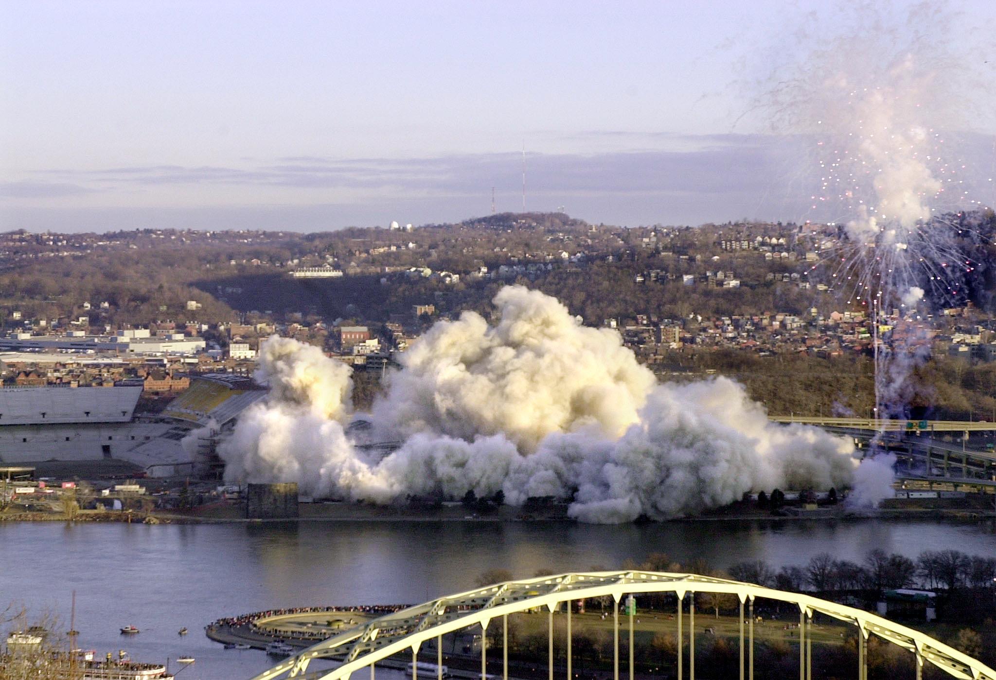 Three Rivers Stadium implosion, Feb. 11, 2001 - pennlive.com