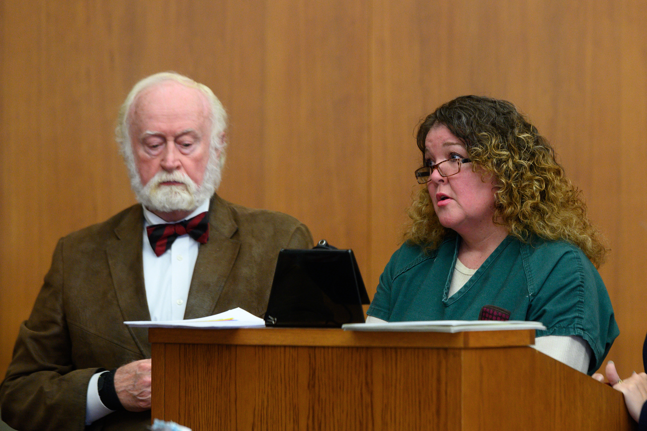 Carla Cole sentenced to life in prison for stabbing death of Crystal ...