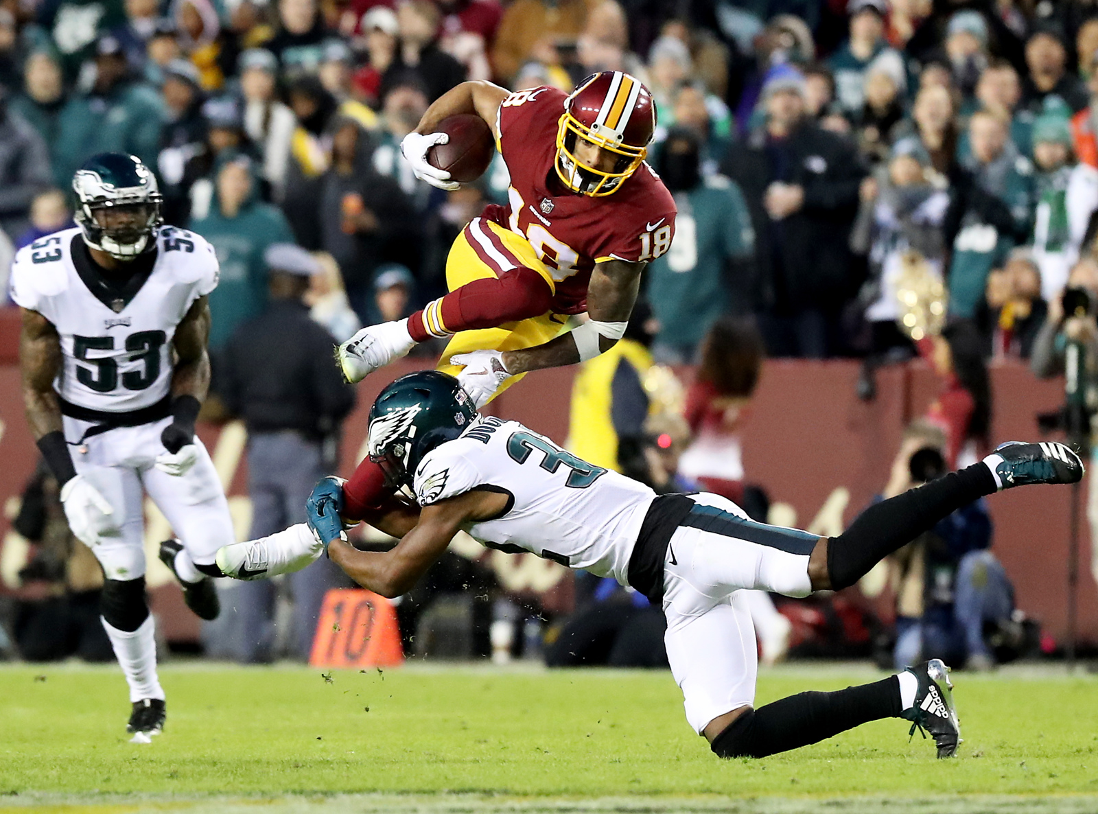 Philadelphia Eagles vs. Washington Redskins at FedEx Field, Dec. 30 ...