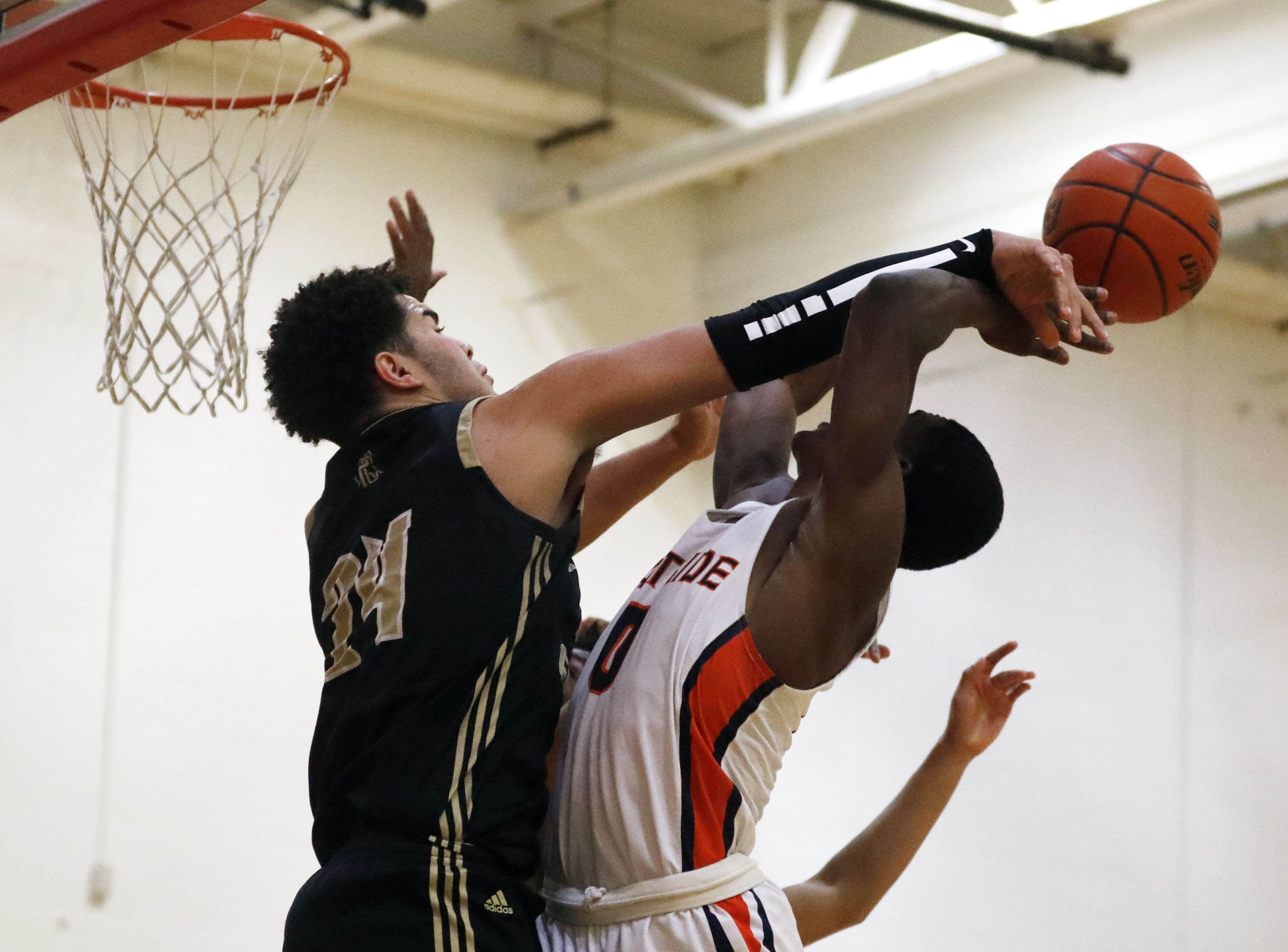 Boys Basketball: Paramus Catholic vs. Paterson Eastside in Teaneck ...