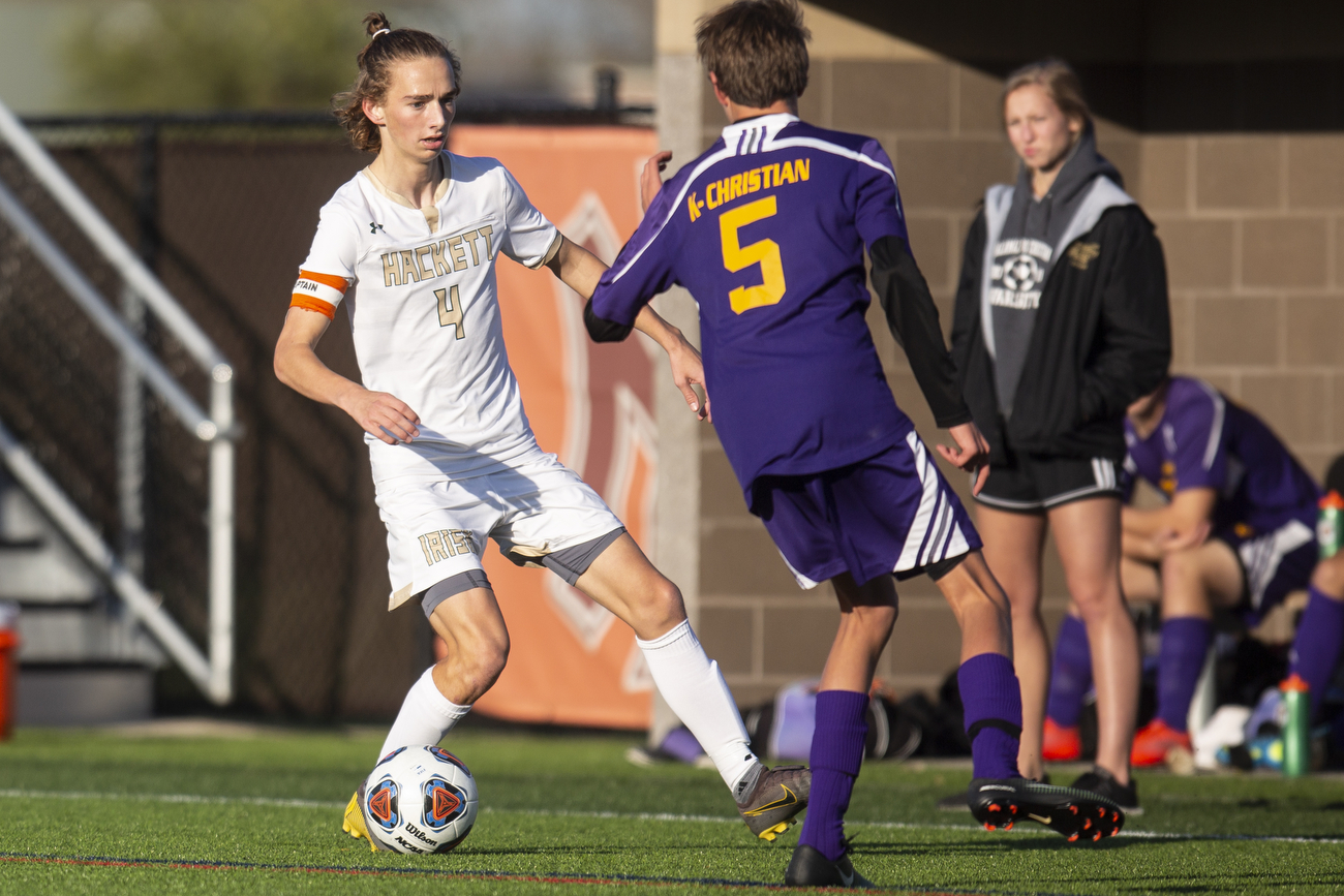 Kalamazoo Hackett races past Kalamazoo Christian to advance to regional ...