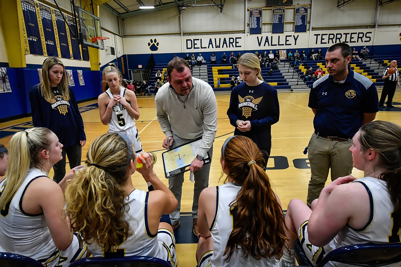 Girls Basketball: Delaware Valley vs. Lenape Valley In Hunterdon/Warren ...