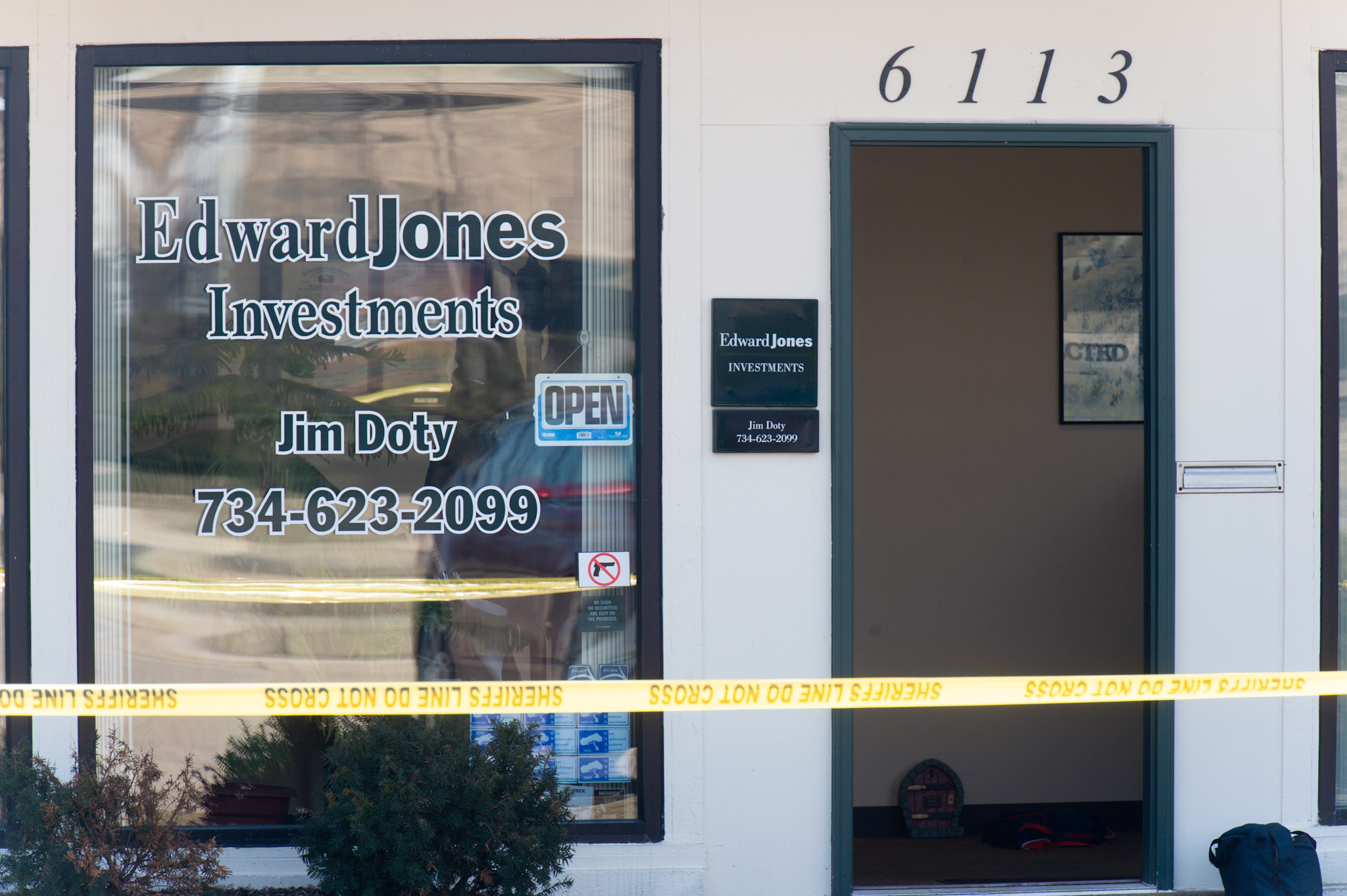 Police respond to Edward Jones on Jackson Road in relation to stabbing ...