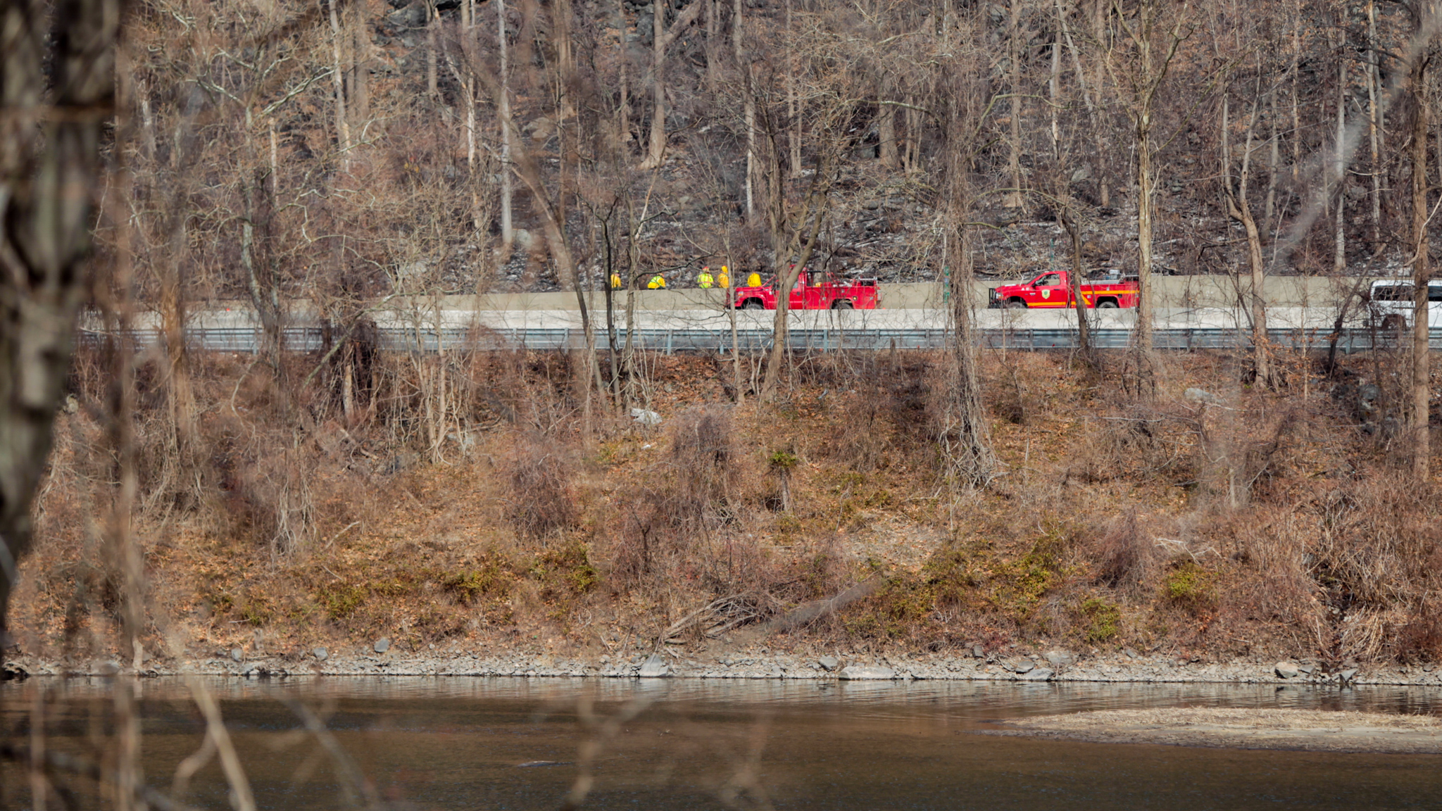 Delaware Water Gap forest fire Feb. 24, 2020 - lehighvalleylive.com