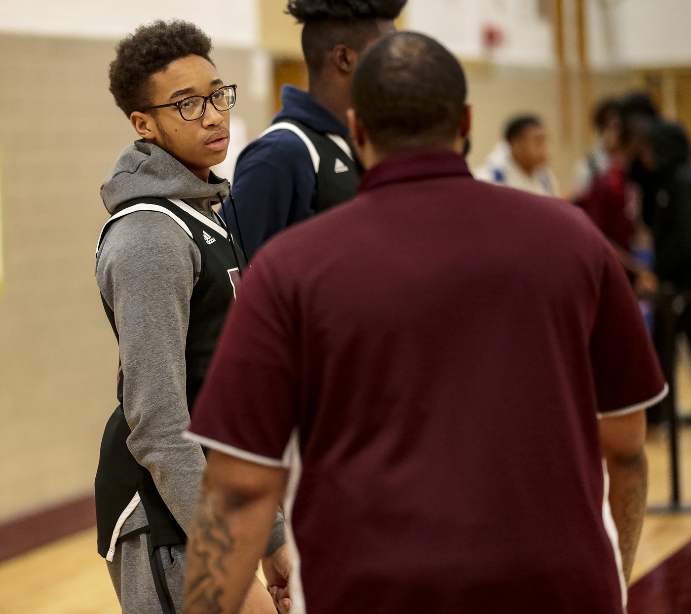 Boy's High School Basketball Linden Plays University - nj.com