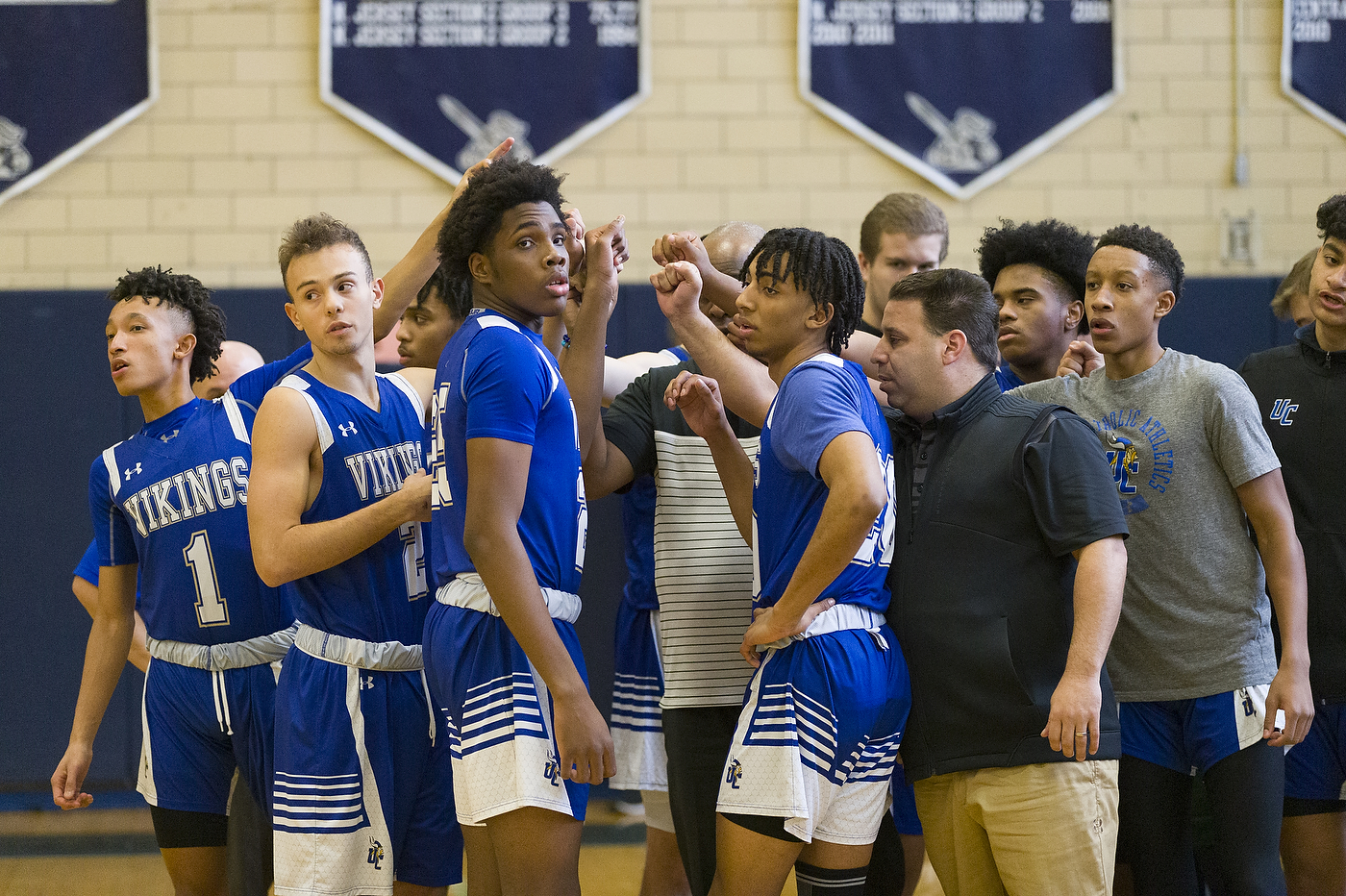 Union Catholic vs. St. Joseph's (Metuchen) Hearts 2 Hands Invitational ...