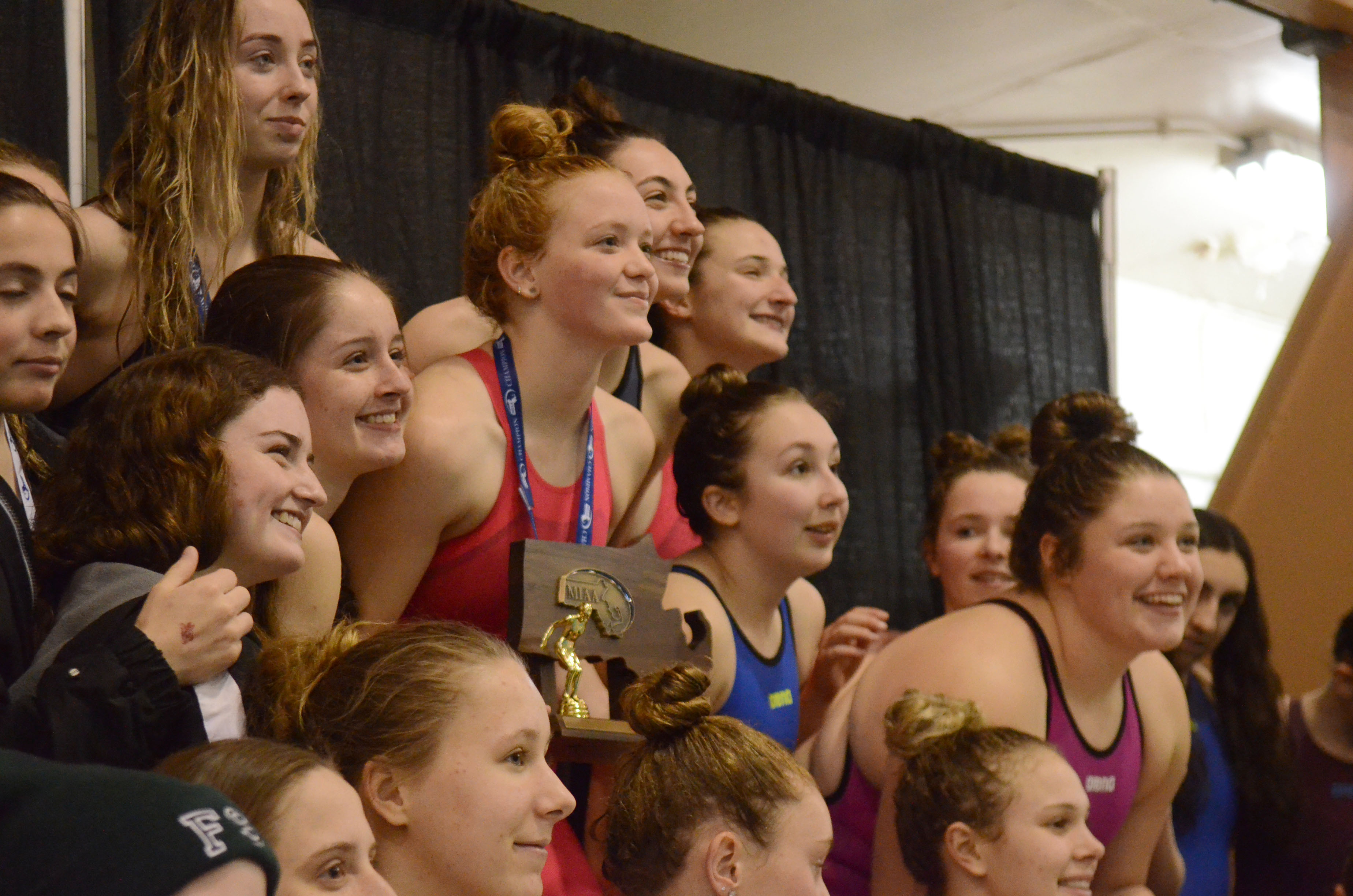 Minnechaug wins 2020 West-Central girls swimming meet - masslive.com
