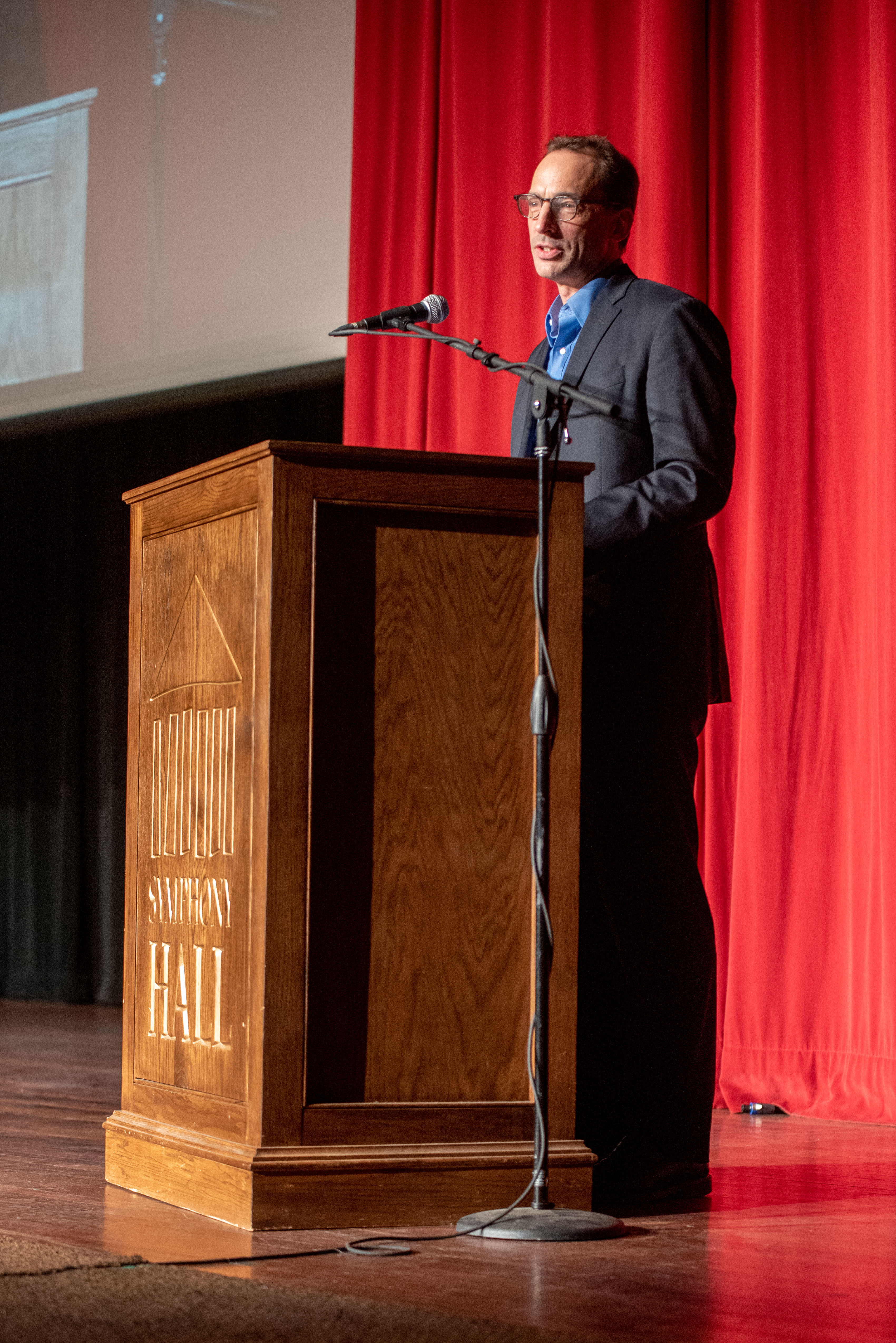 Seen@ The Springfield Public Forum featuring Author Paul Tough ...