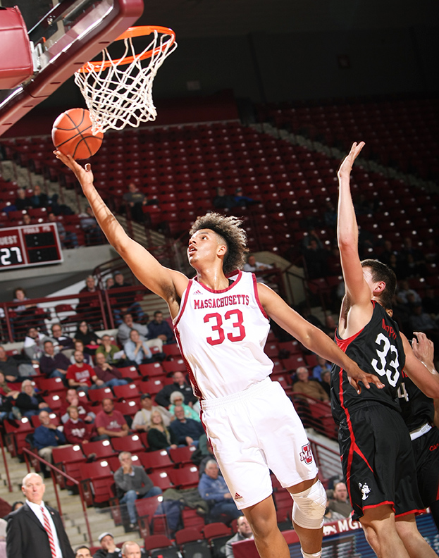 Tre Mitchell UMass - masslive.com