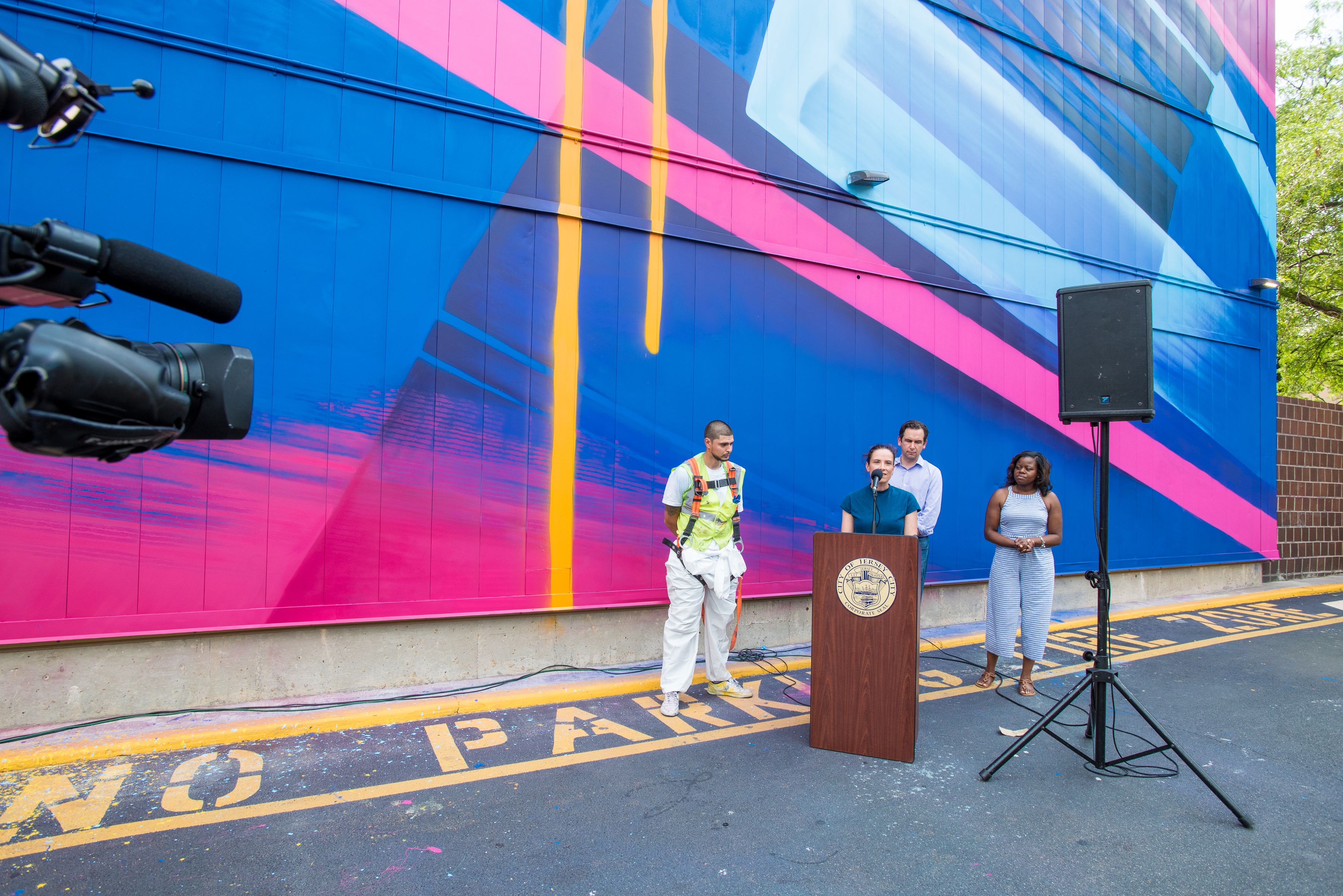 Jersey City unveils Summit Avenue mural - nj.com