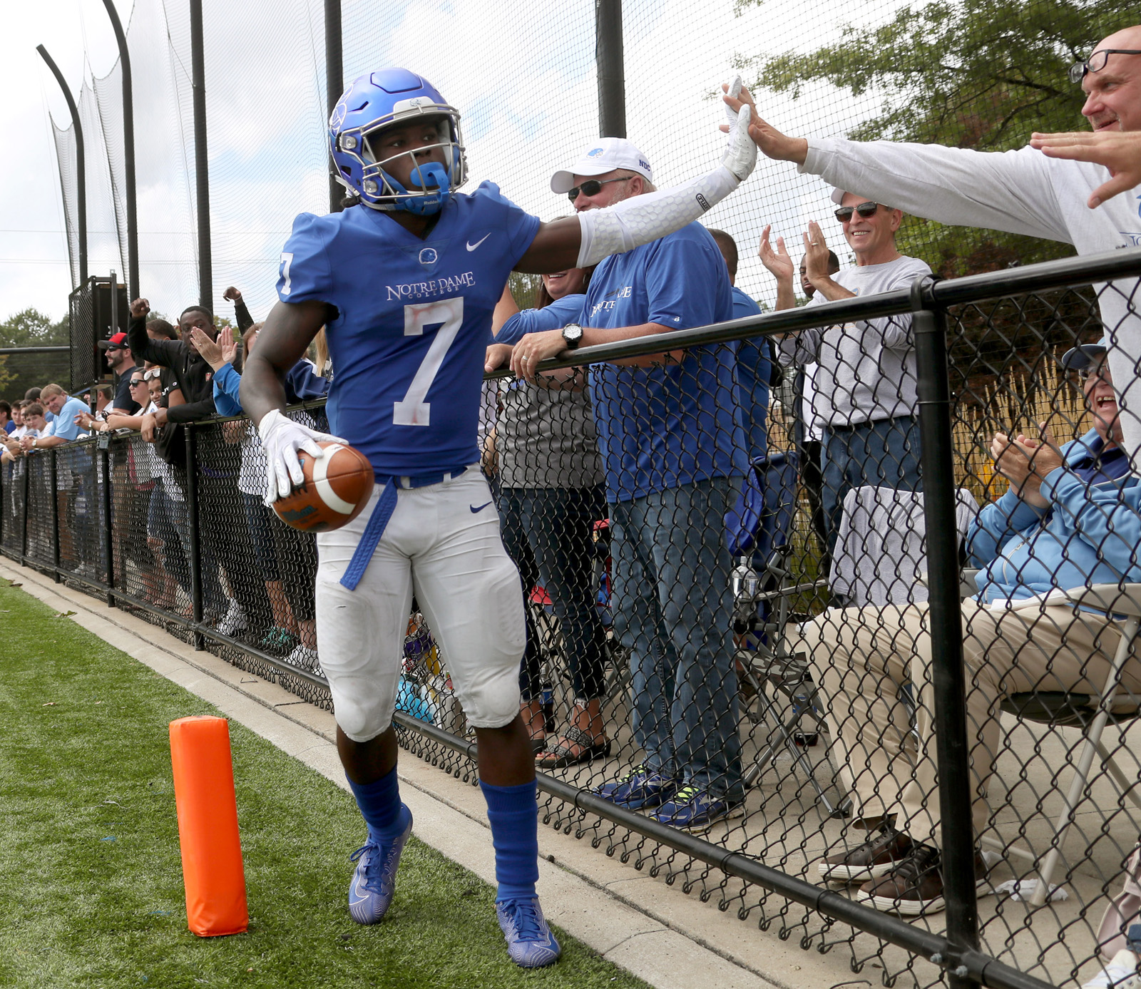 Notre Dame Falcons vs. Concord Mountain Lions - cleveland.com