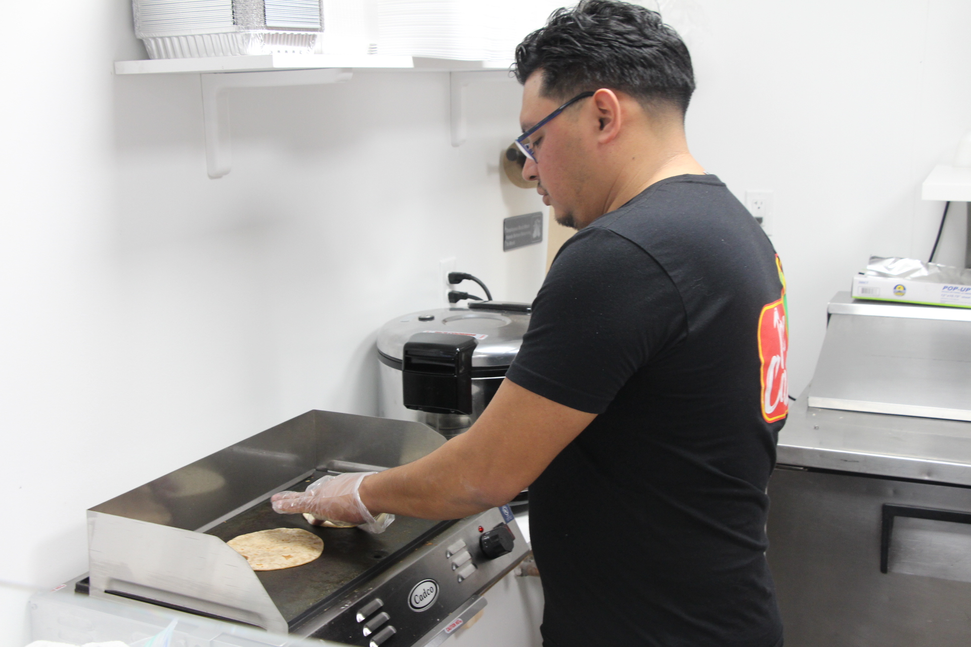 Taco Caliente opens with handmade tortillas in Worcester - masslive.com