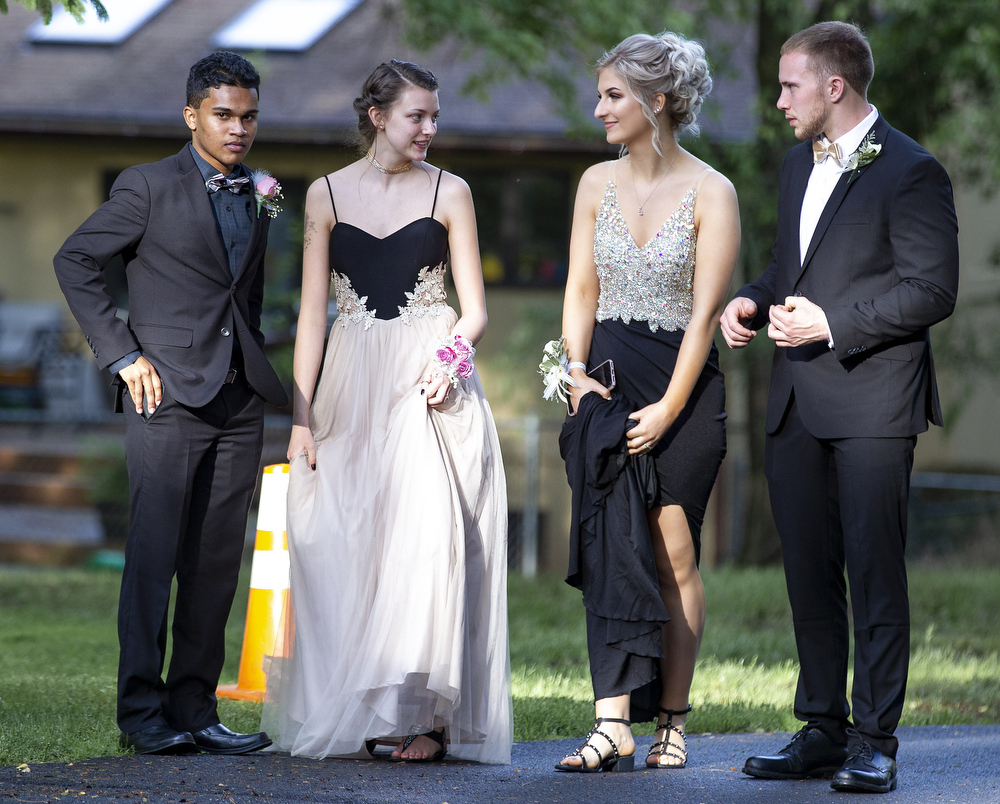 Lebanon Catholic School Prom 2019 - pennlive.com