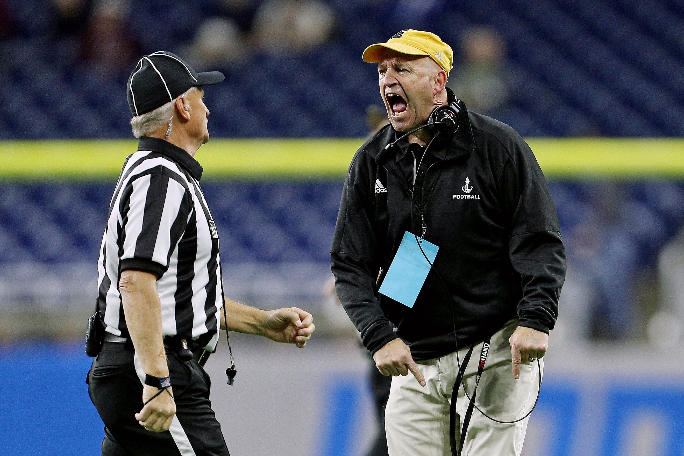 MHSAA Division 6 football final: Maple City Glen Lake vs. Monroe St ...