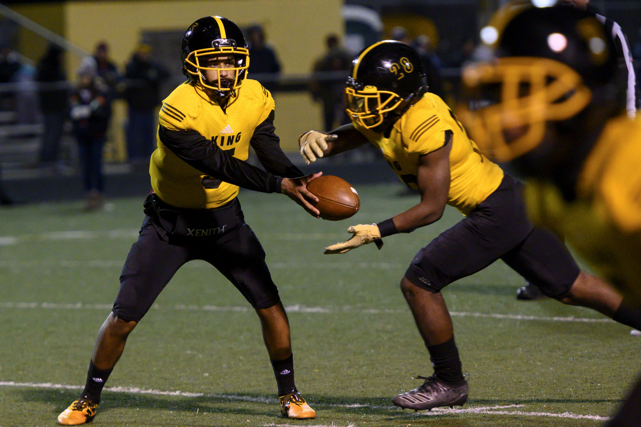 Livonia Franklin at Detroit Martin Luther King football - mlive.com