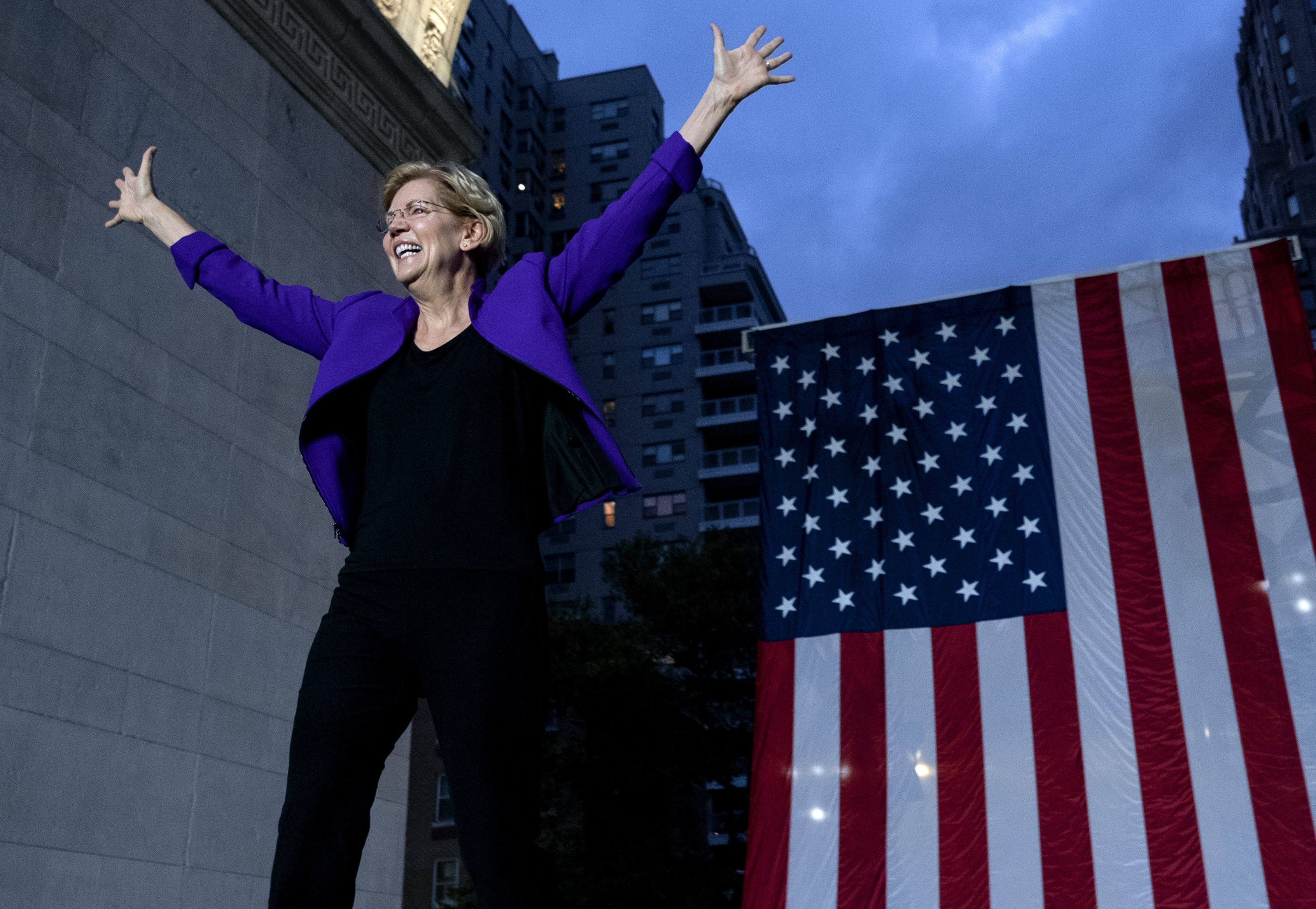 At rally, Elizabeth Warren decries Donald Trump as ‘corruption in the ...
