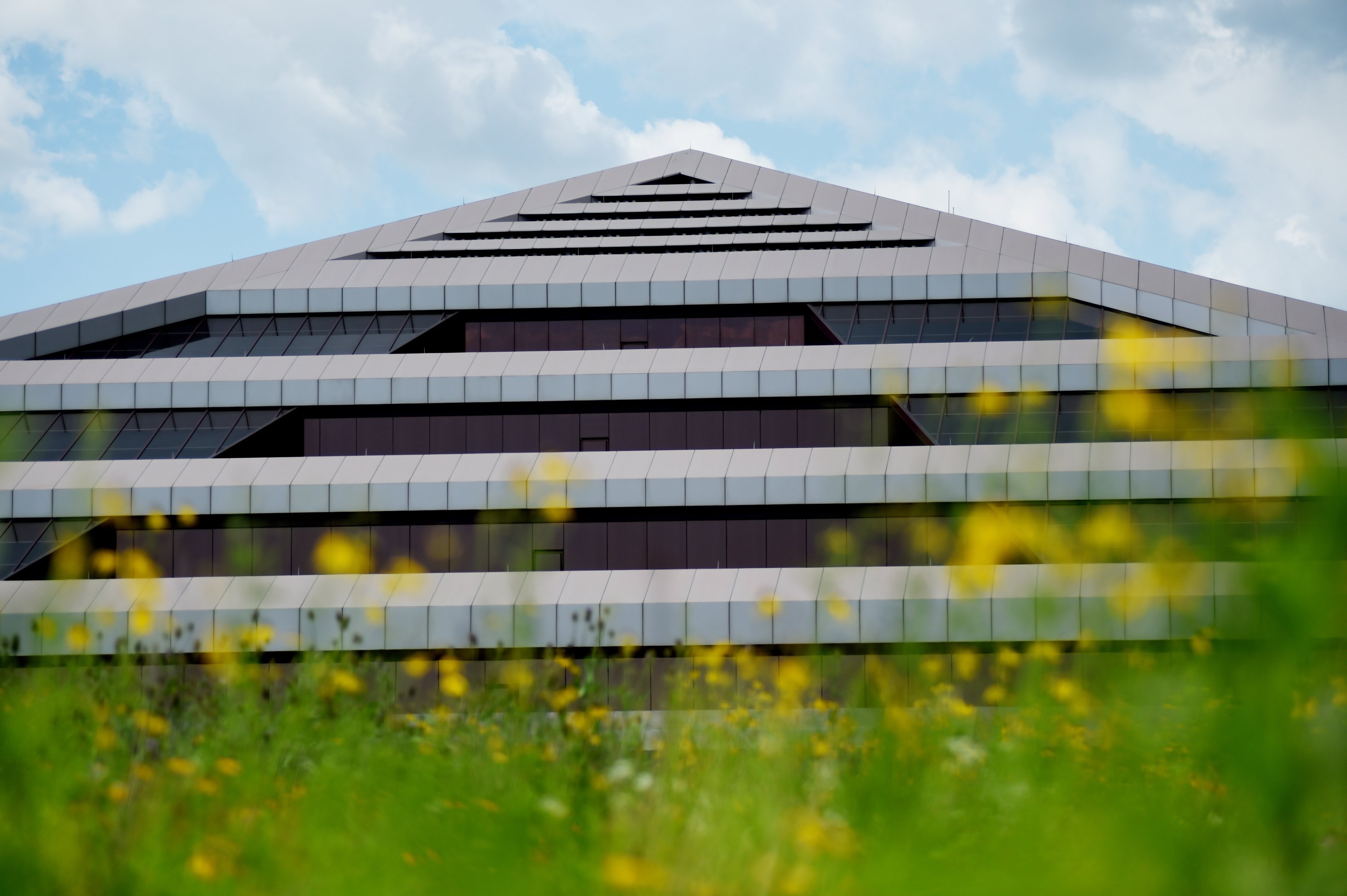 Switch pyramid data center - mlive.com