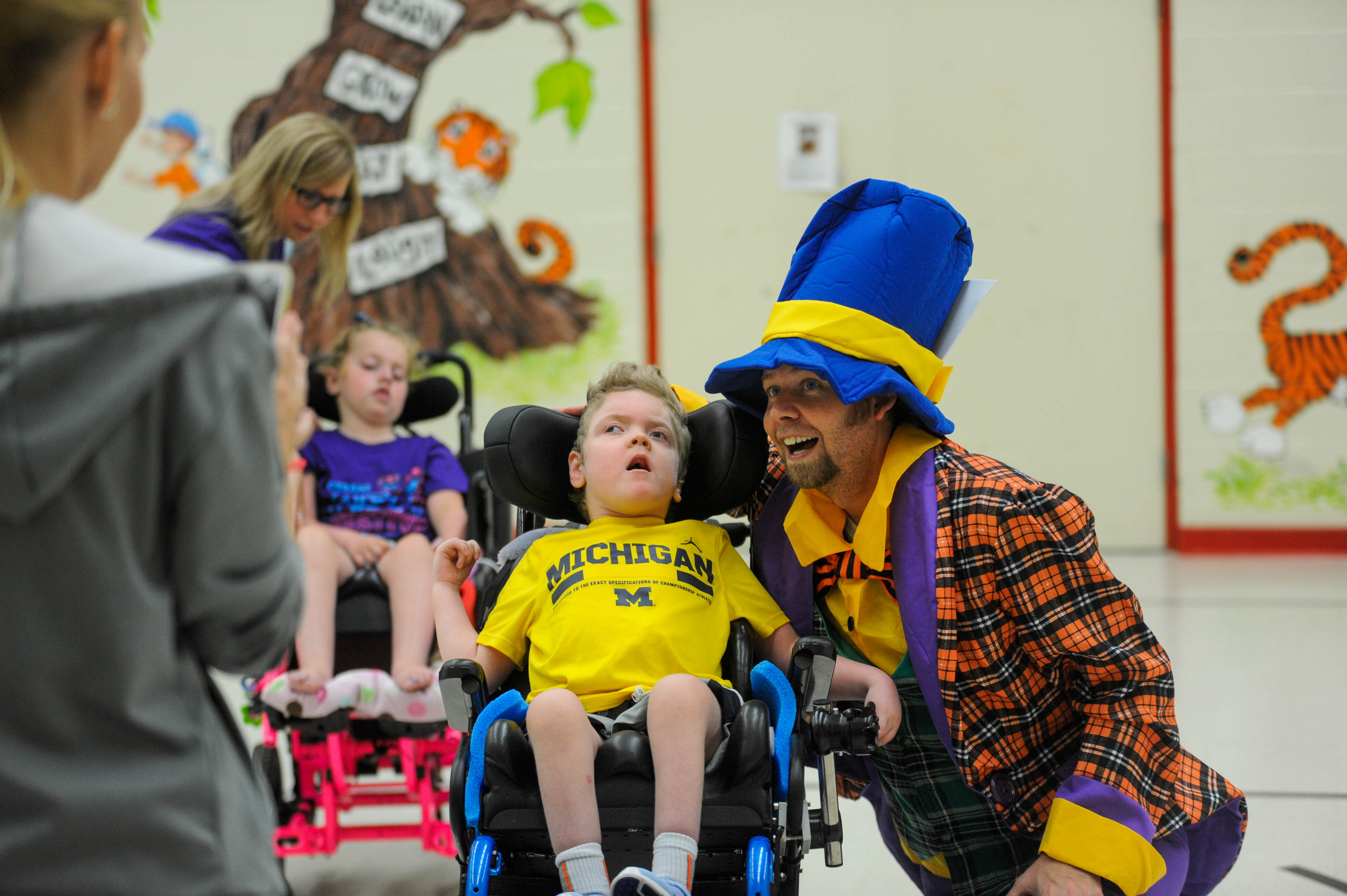 Lyle Torrant center hosts 'Alice in Wonderland' themed art festival for ...