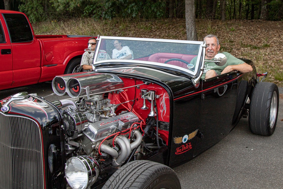 Westfield car show benefits Warrior's Art Room for veterans and ...