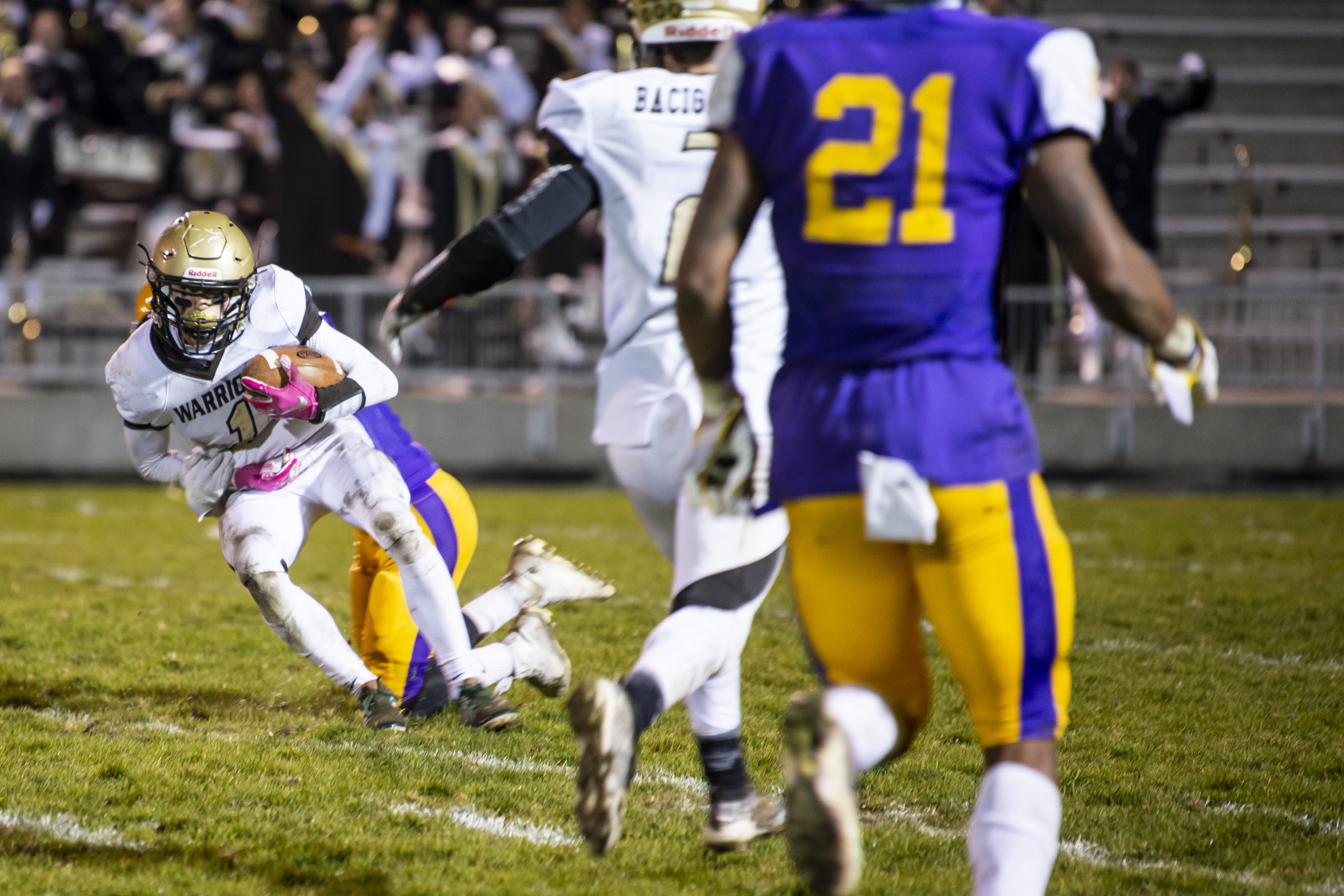 Bay City Central hosts Bay City Western in rivalry football game ...