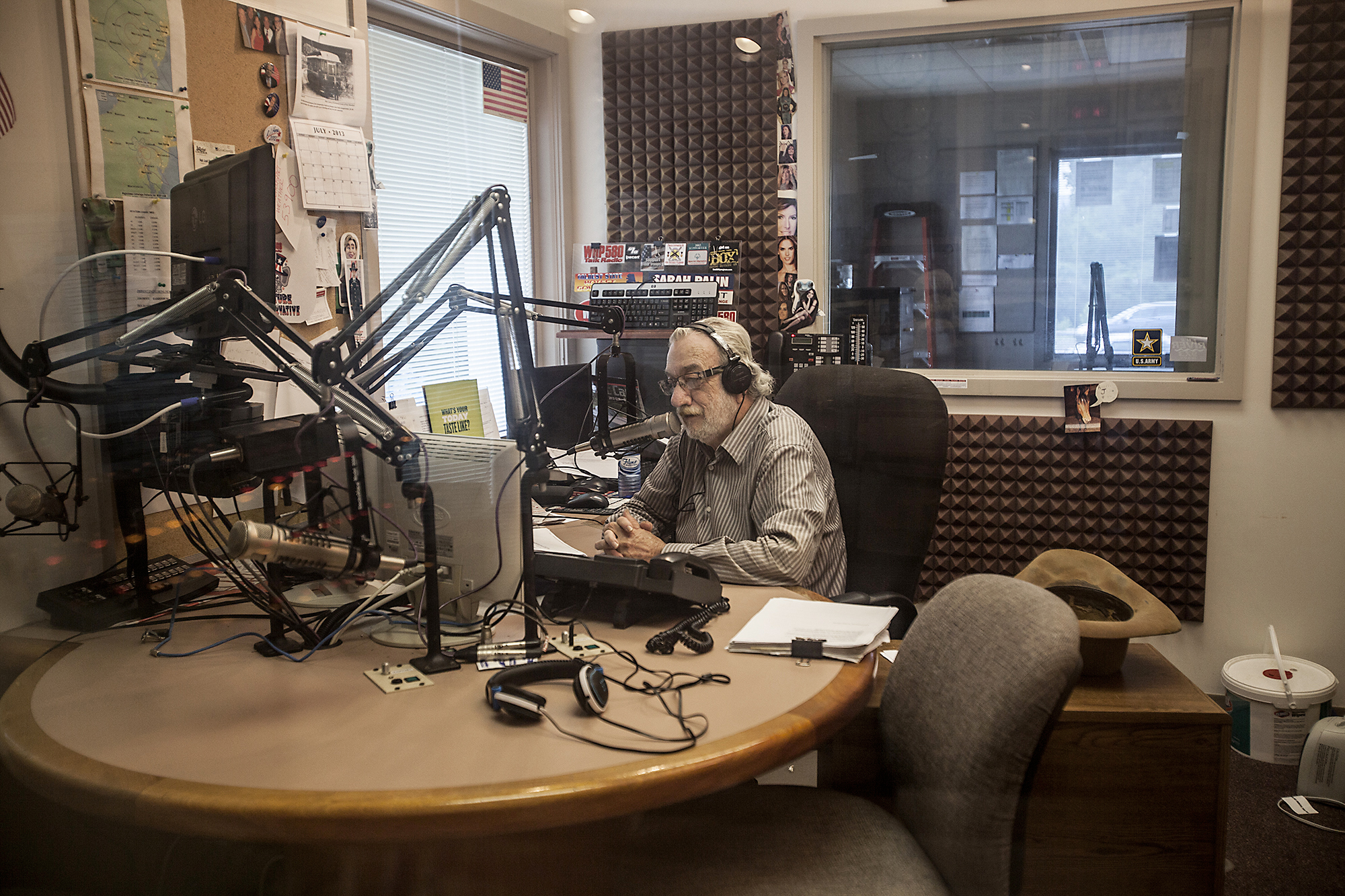 Longtime conservative radio host Bob Durgin dies - pennlive.com