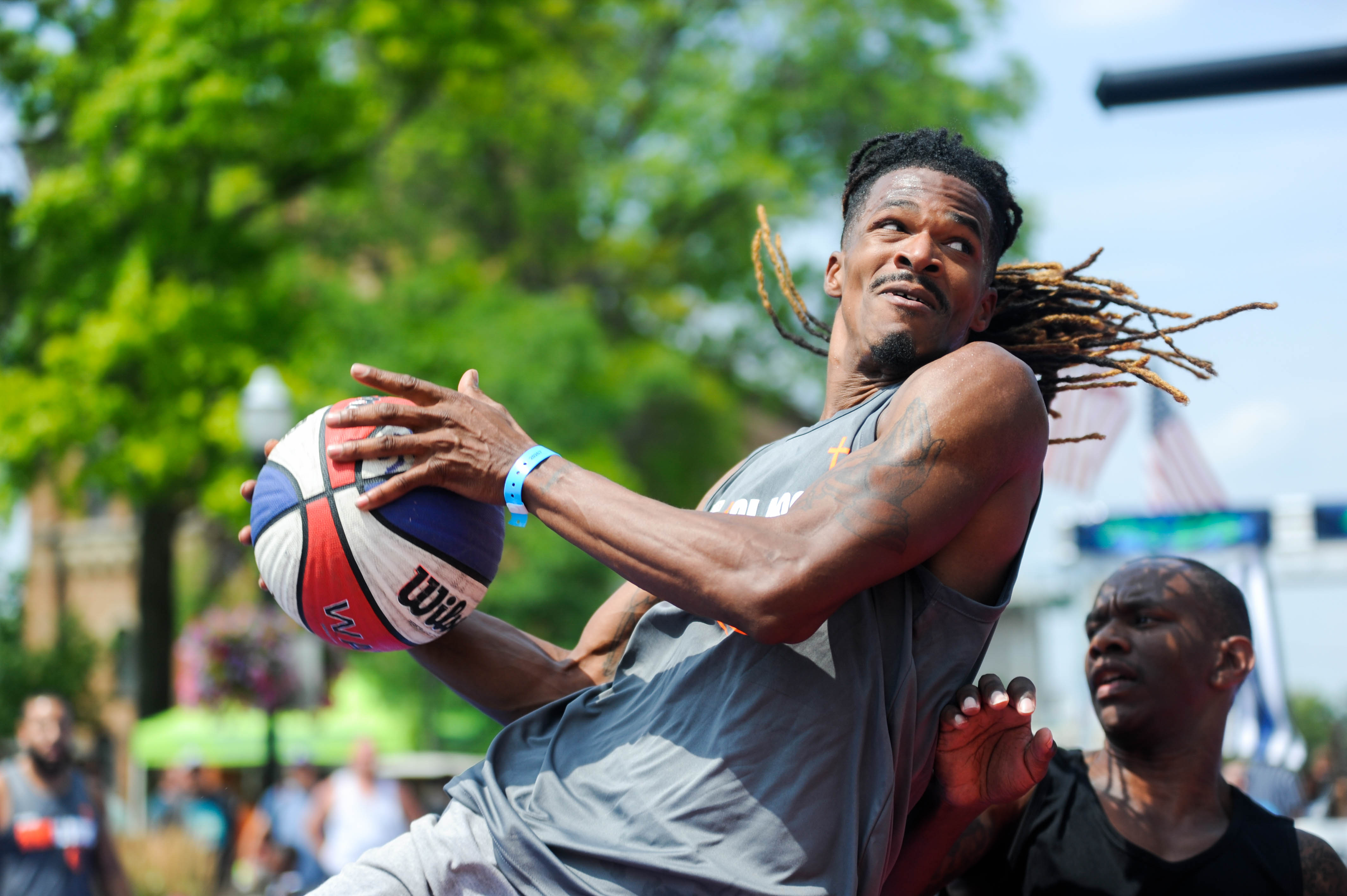 Players compete in annual Gus Macker basketball tournament in Jackson ...