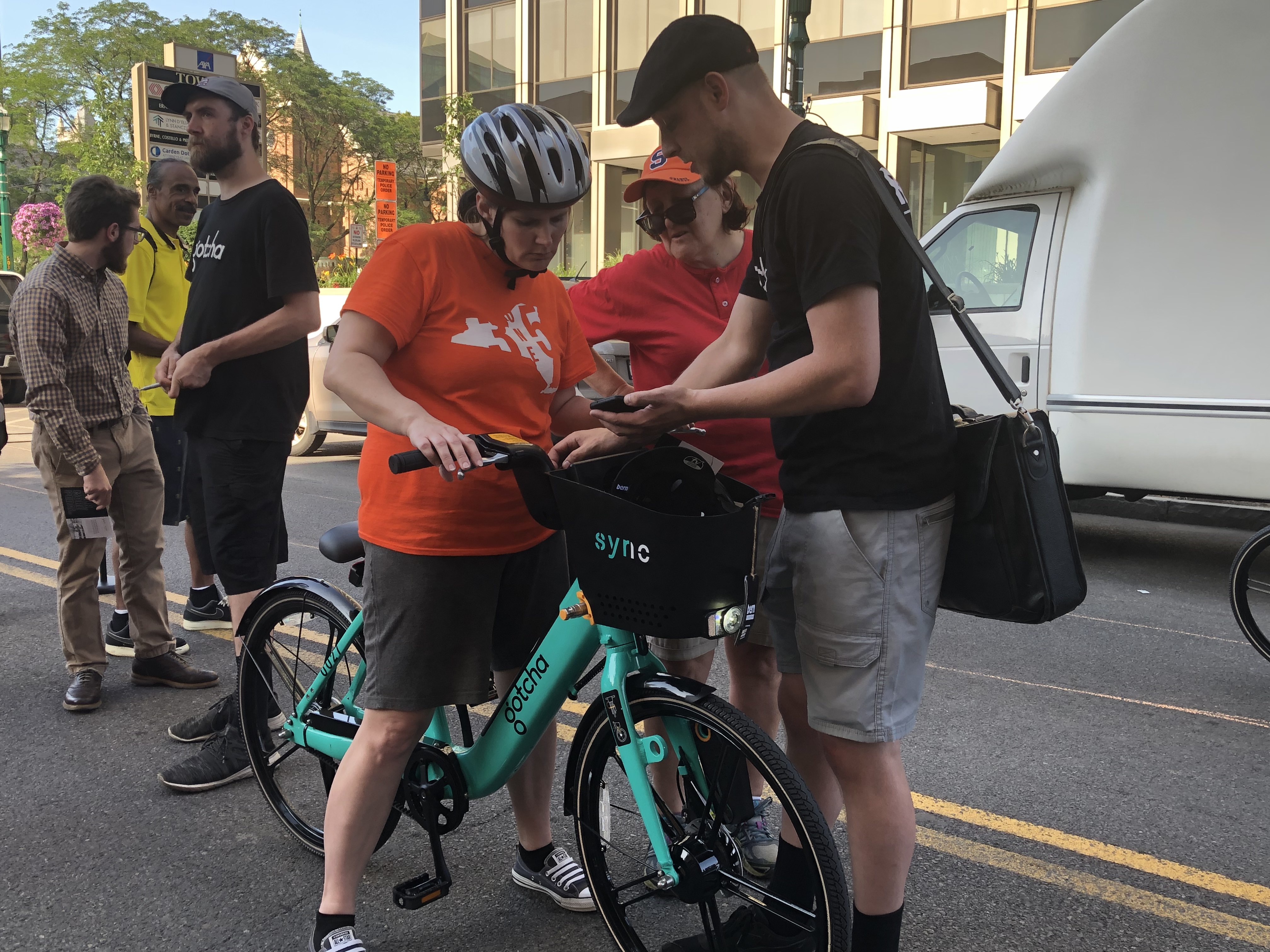 On a roll: New e-bike share program launches in Syracuse - syracuse.com